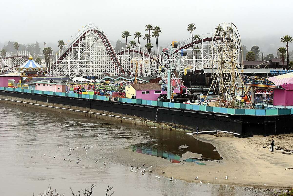 Santa Cruz Beach Boardwalk At Risk Due To Rains