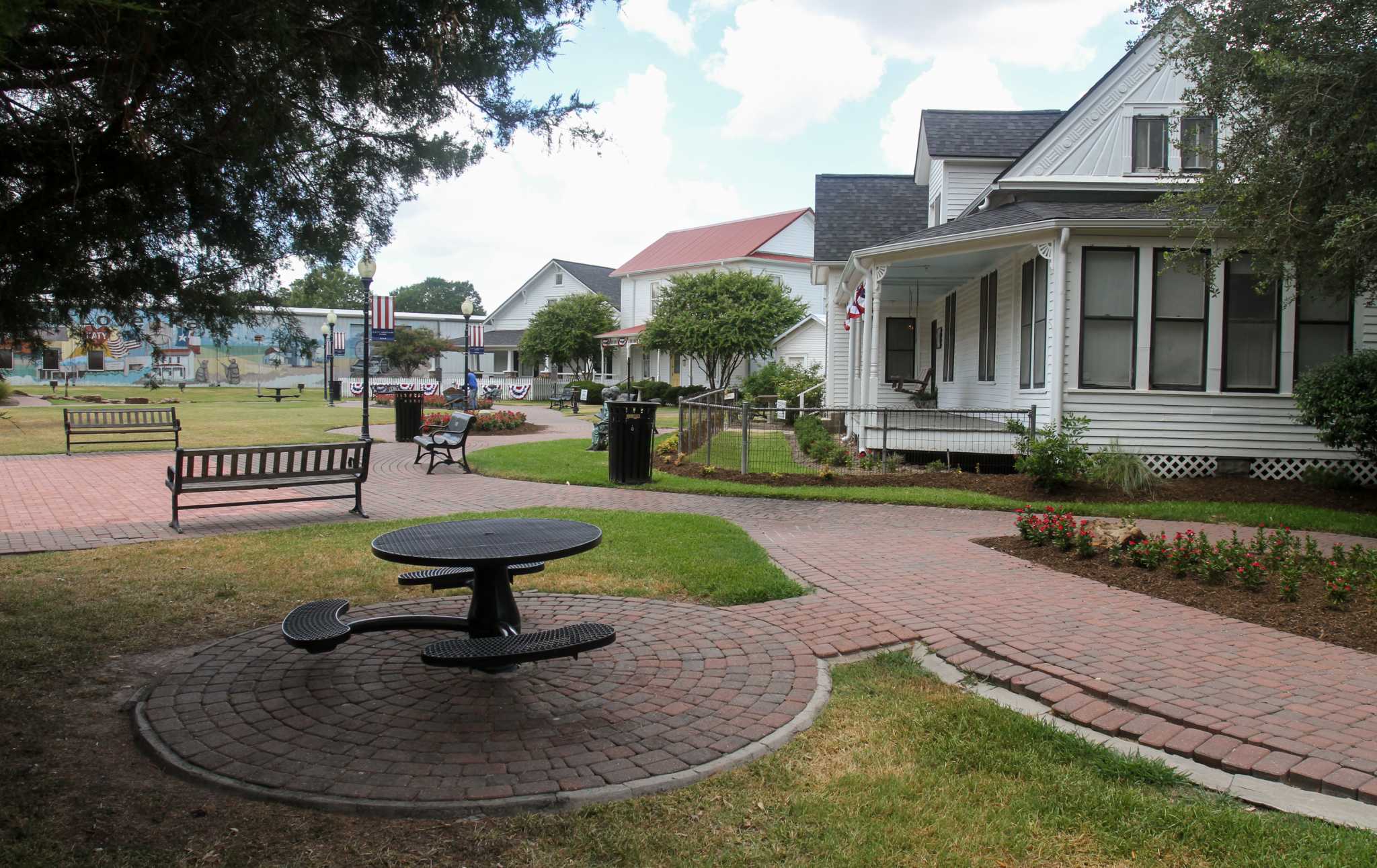 Hidden gems in Houston's suburbs: Breweries, eats, parks and more