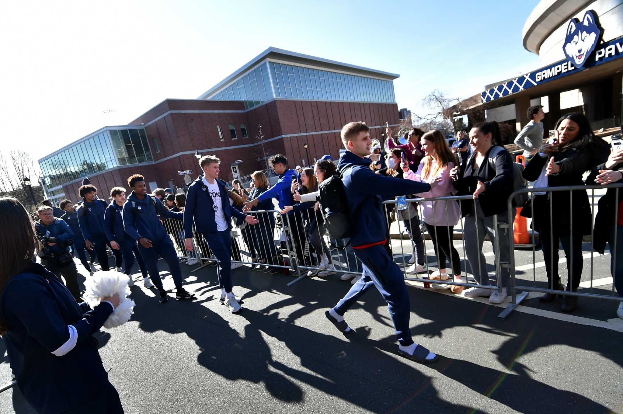 UConn men's basketball rode rollercoaster season to NCAA tournament