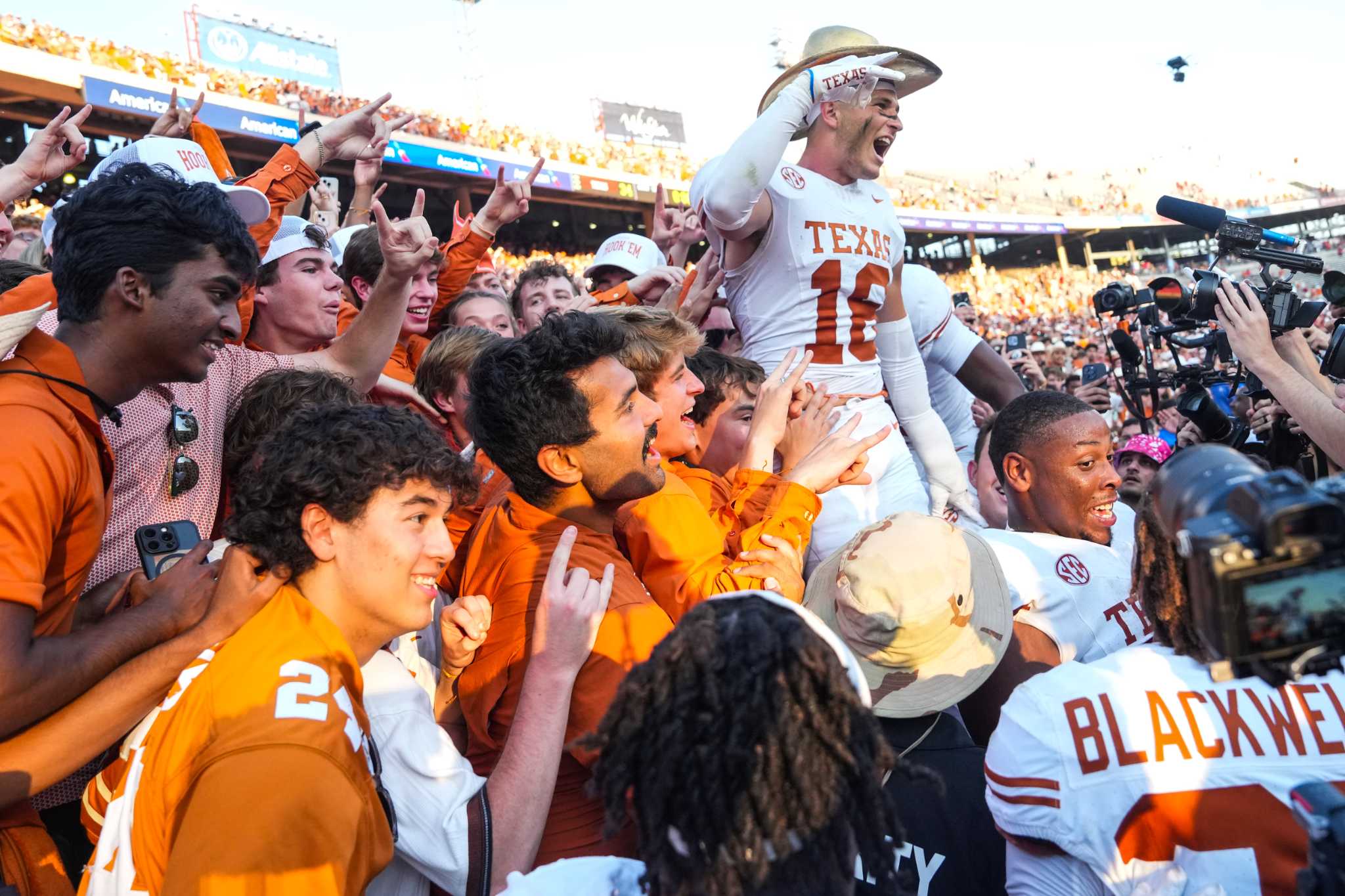 Photos: Top-ranked Texas beats No. 18 Oklahoma at 125th Red River Rivalry