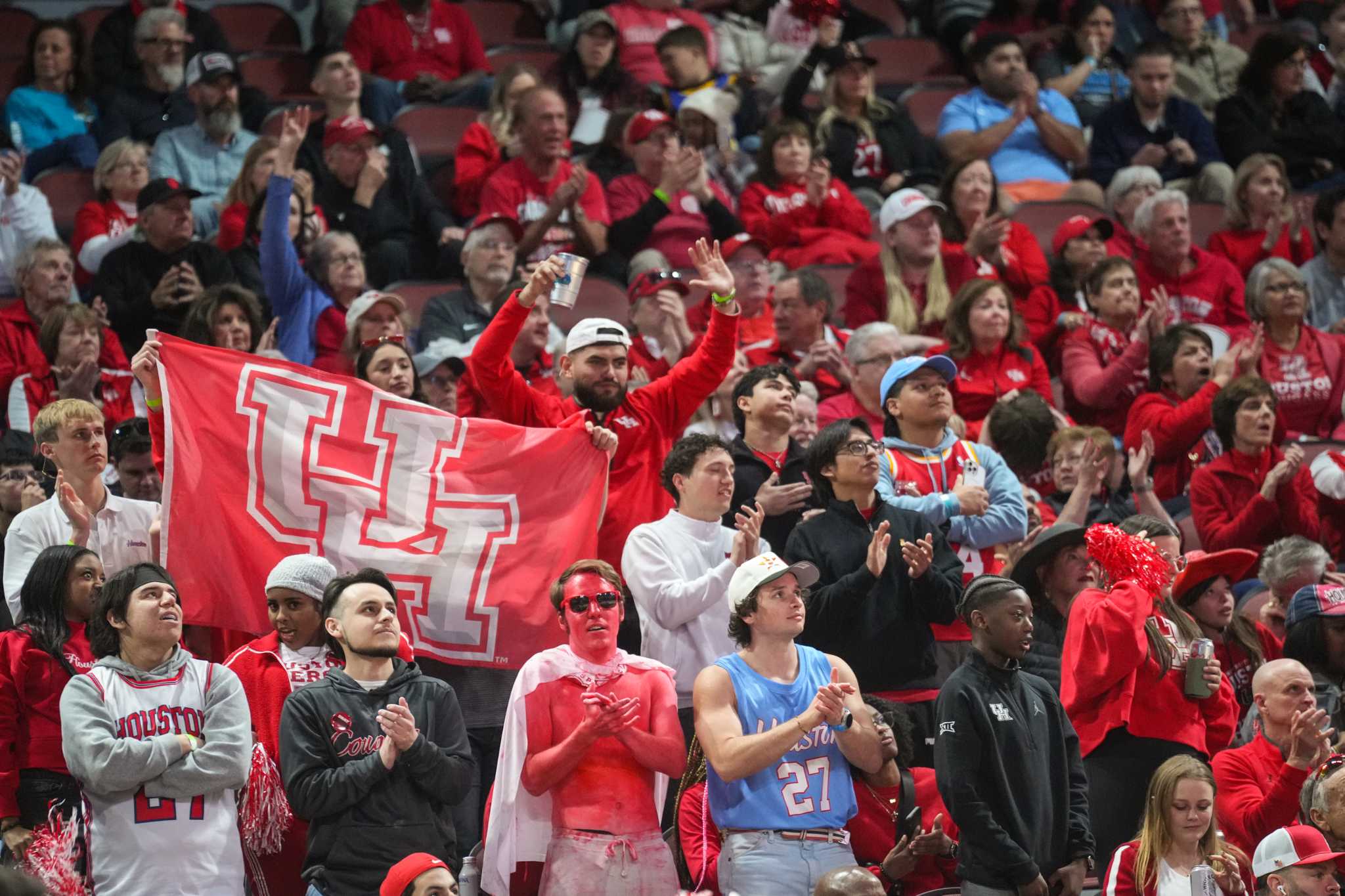 How does the University of Houston represent the city? Tell us in this ...