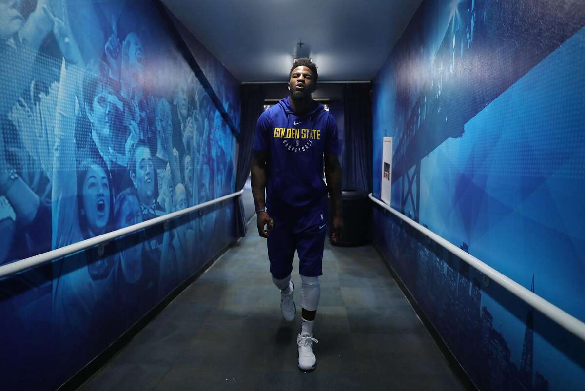 Warriors inside access: Jordan Bell's rookie season through a new lens