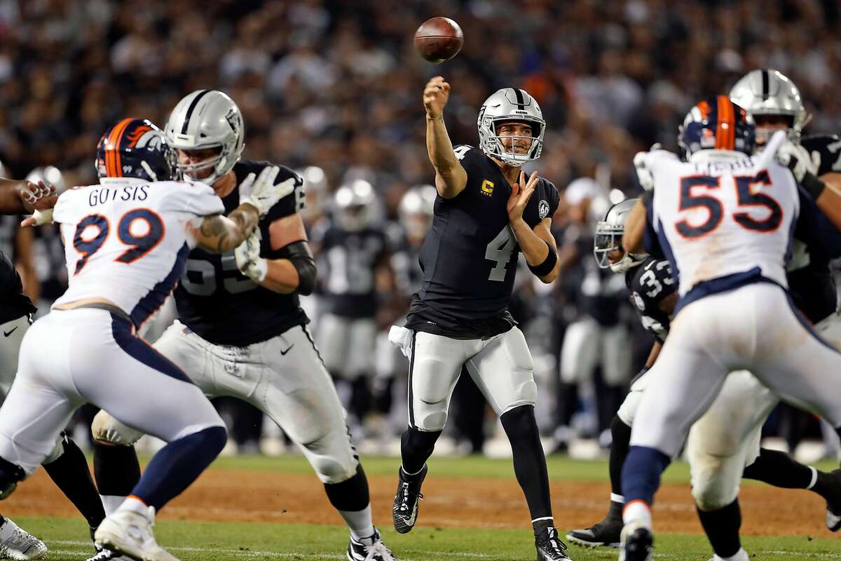 Top 15 photos from Oakland Raiders season opener vs. Denver Broncos
