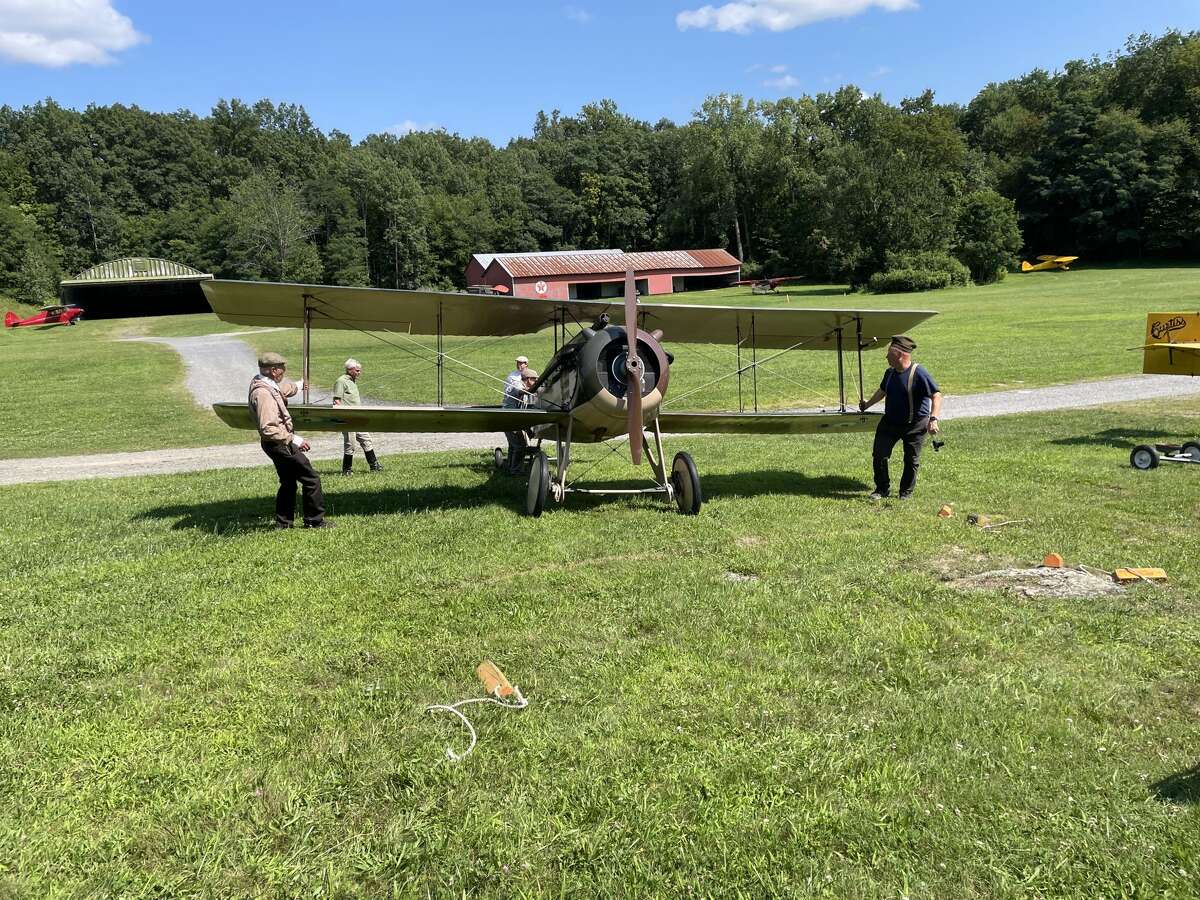 old plane flight experience