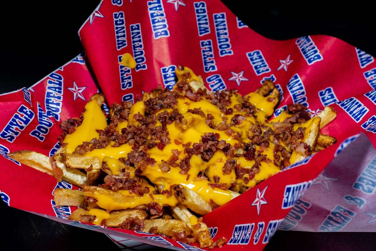 gourmet poutine big e