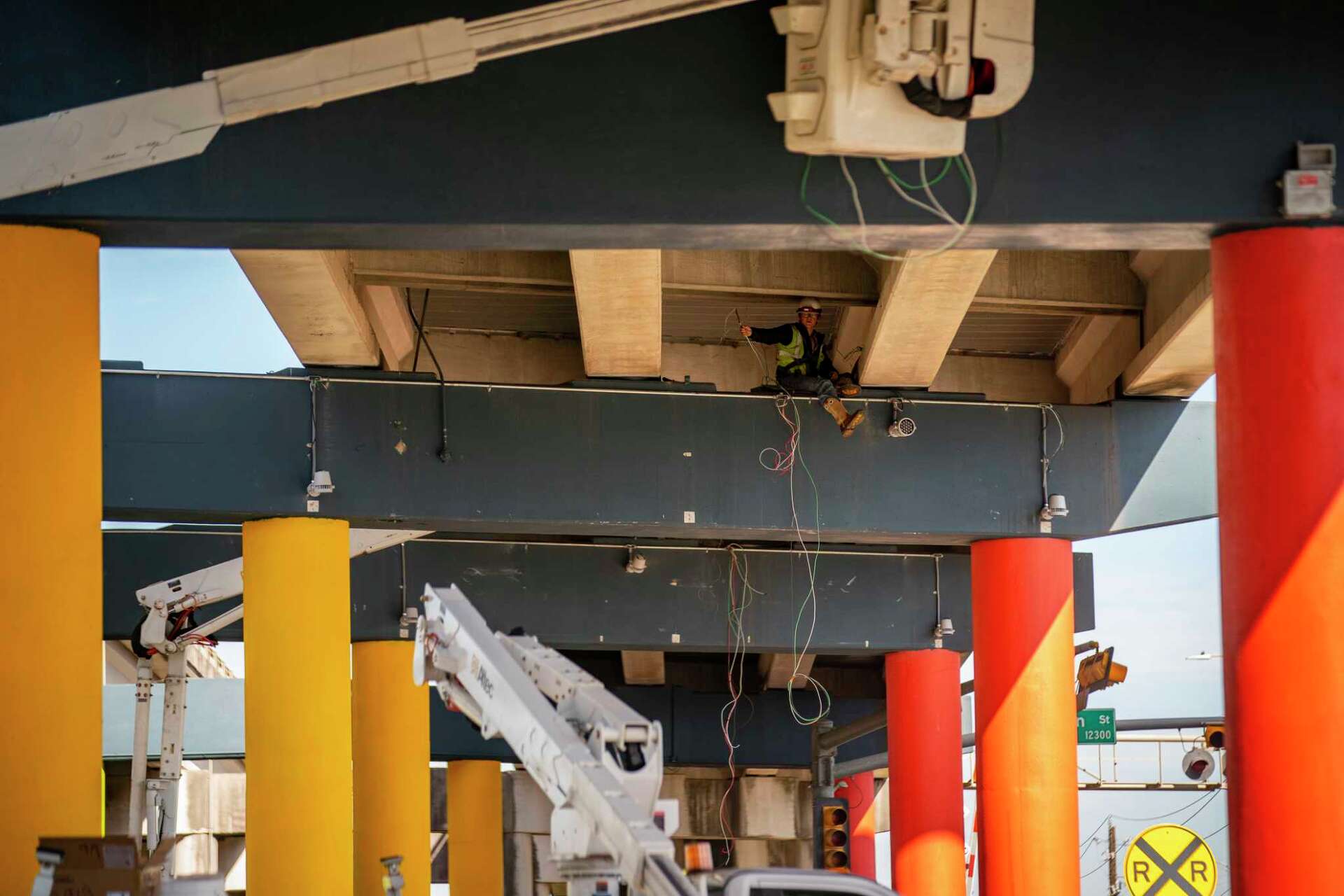 How Biden infrastructure bill could shape Houston's roads, transit