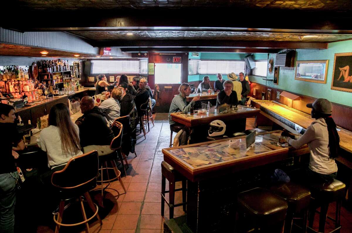 Best Cocktail Bars in the Bay Area