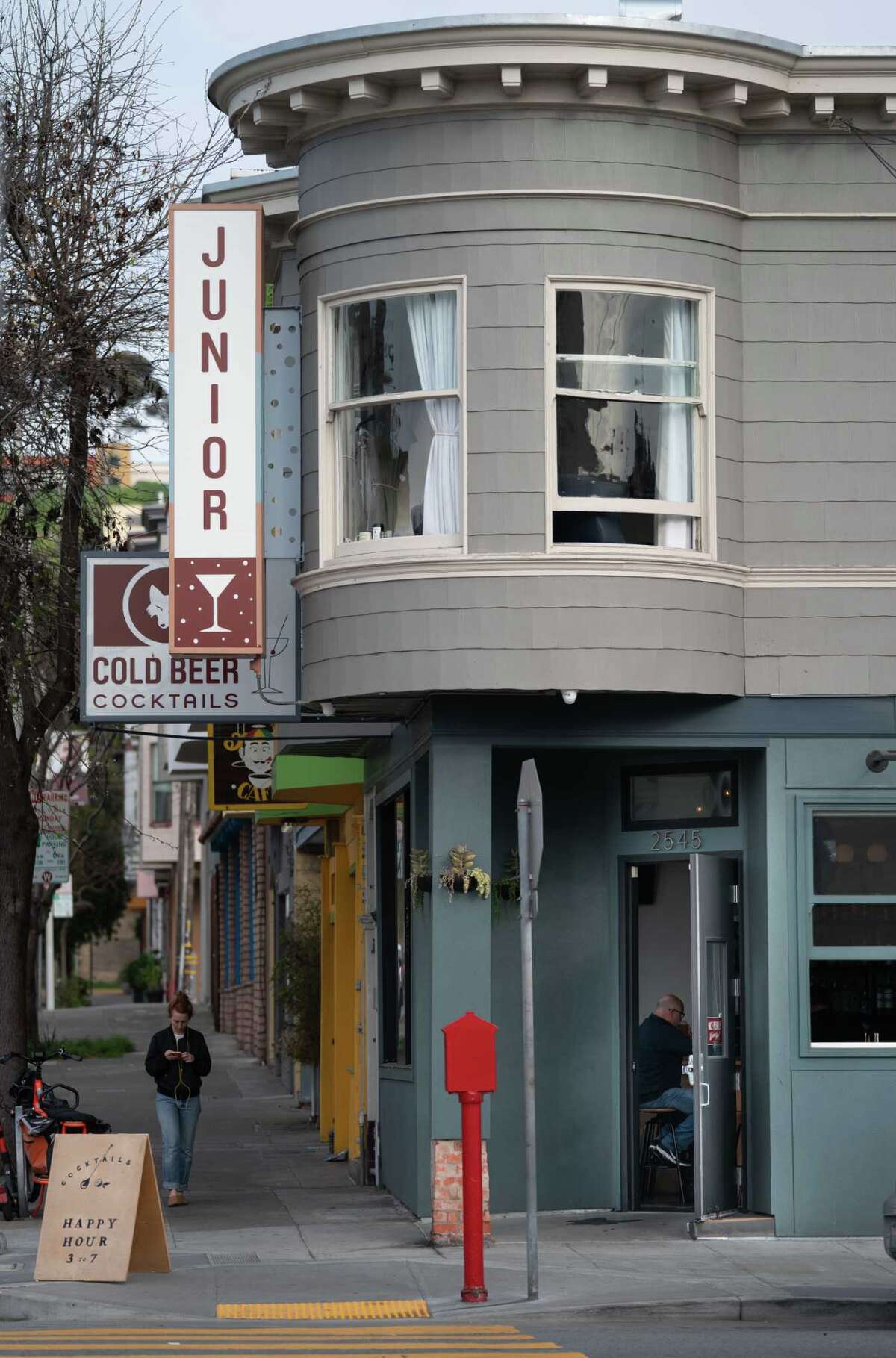 Best Cocktail Bars in the Bay Area