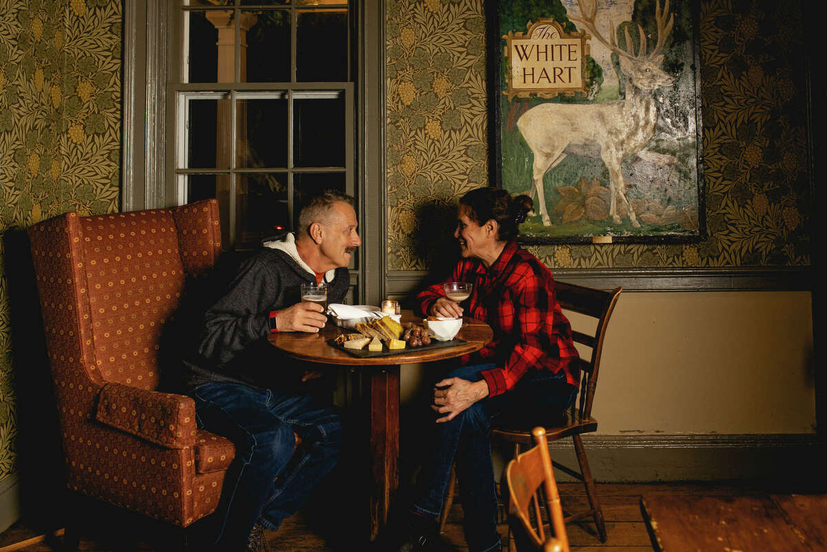 The 25 most romantic restaurants for date night in Connecticut