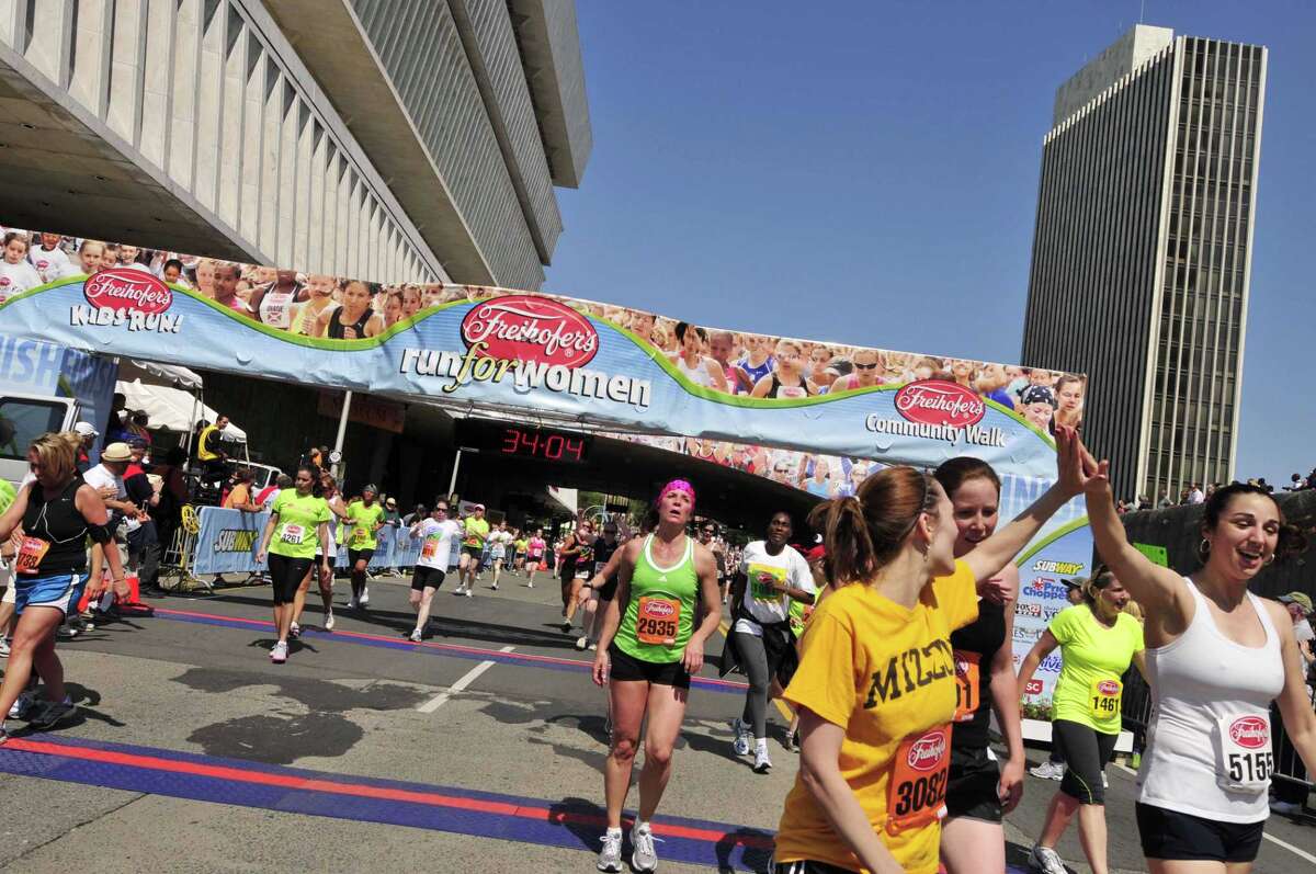 A look back in time: Freihofer's Run for Women celebrates 45 years in ...