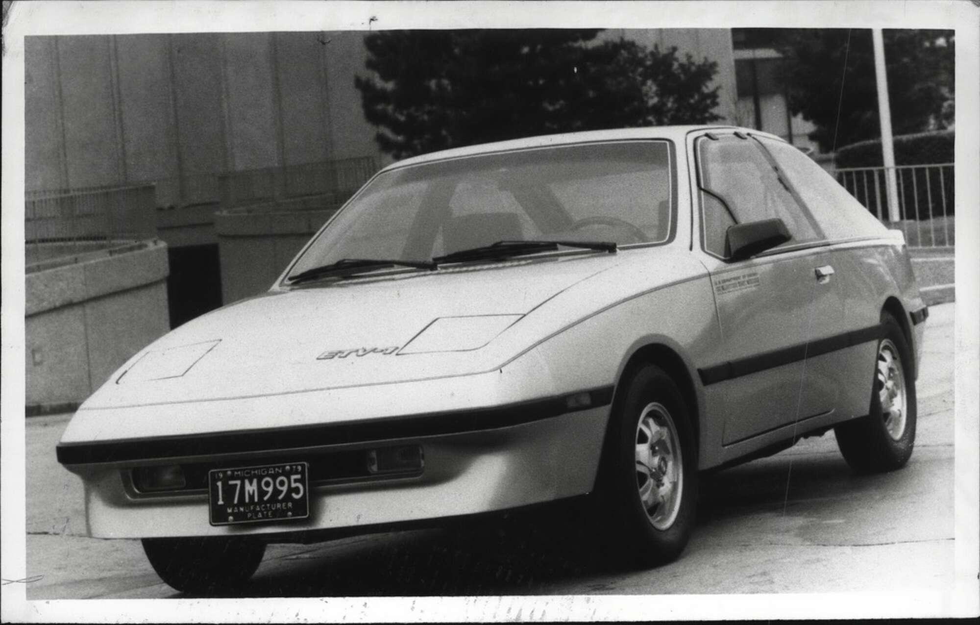 A look back at General Electric's history of electric vehicles