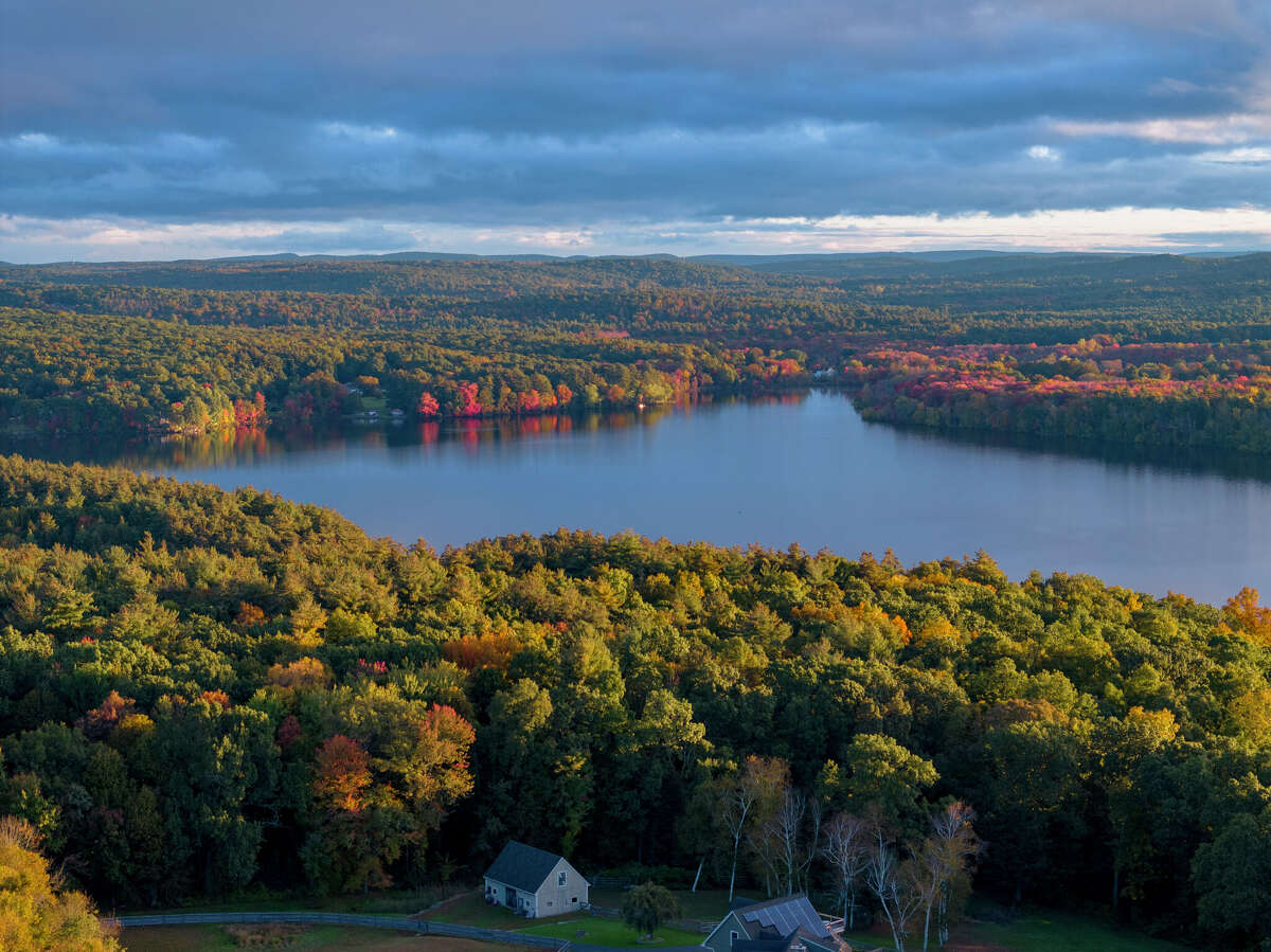 Leaf-peeping drone captures the colors of CT’s fall foliage 2023