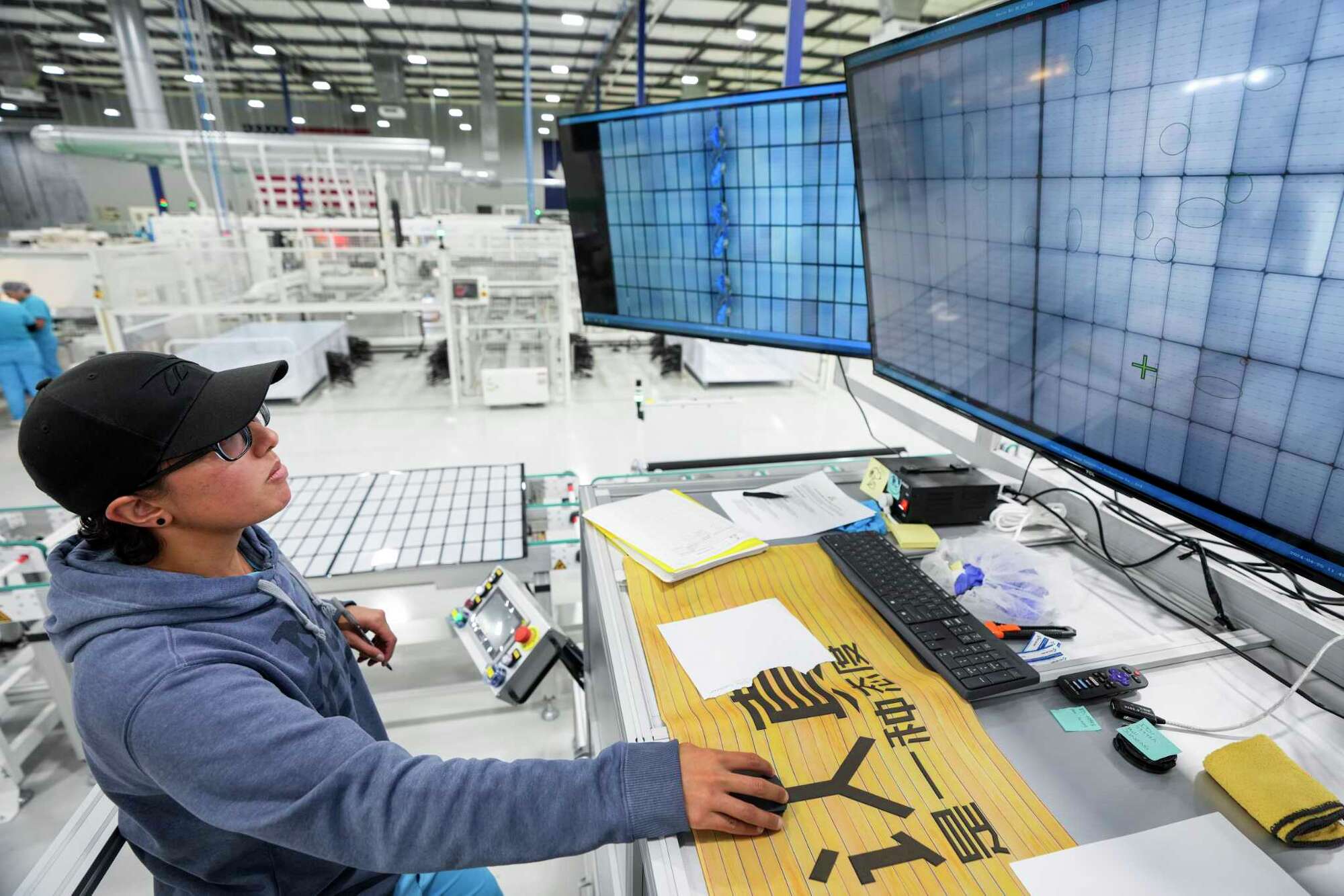 A tour of Elin Energy, the new solar panel facility based in Brookshire ...