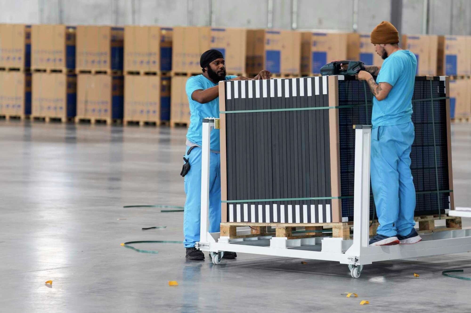 A tour of Elin Energy, the new solar panel facility based in Brookshire ...