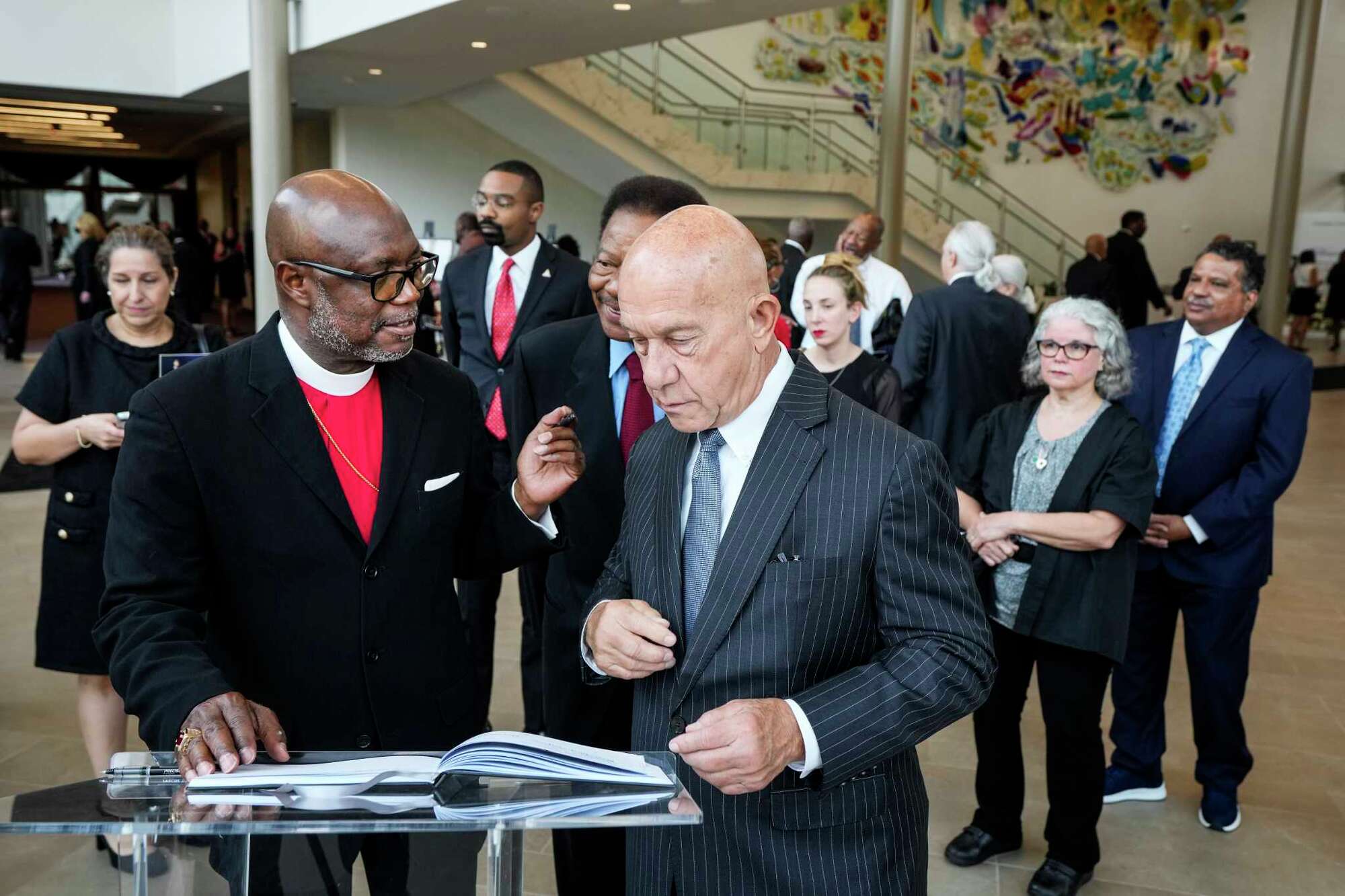 Photos: Memorial services for Rev. Bill Lawson at Houston's Wheeler ...