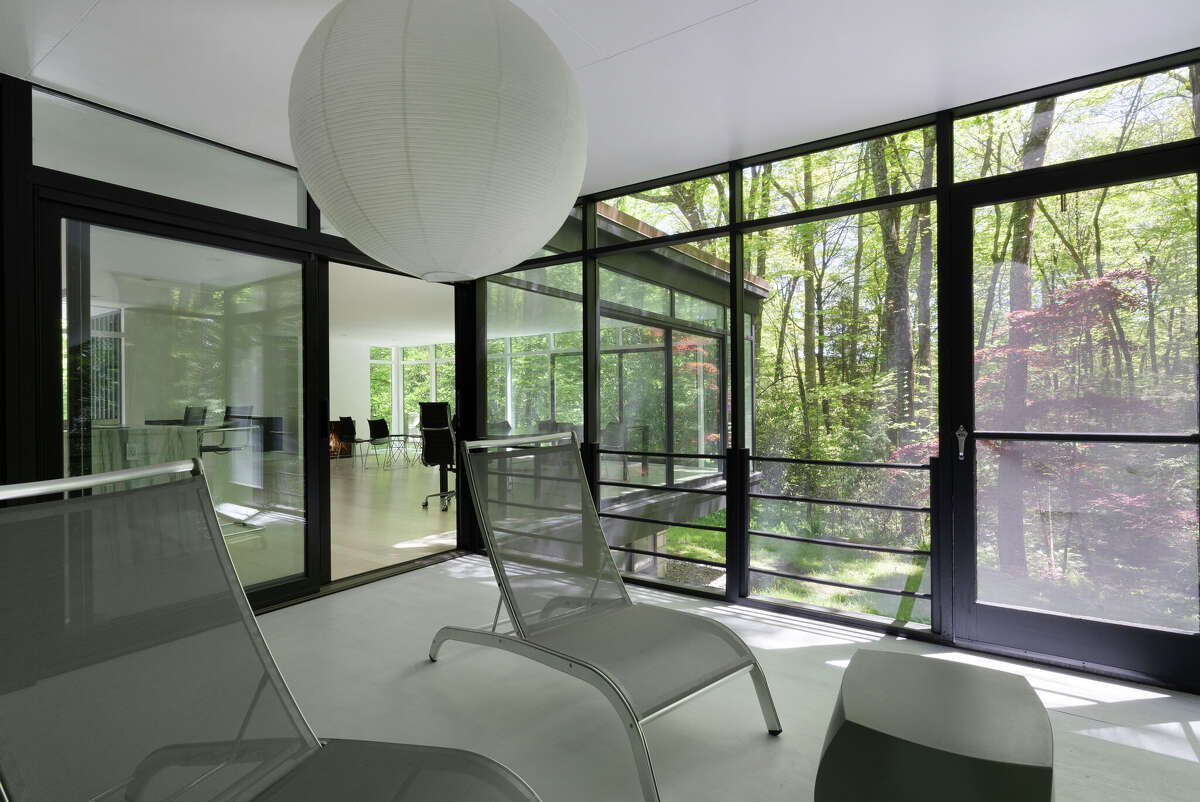 Guess the price of this Connecticut midcentury modern glass house