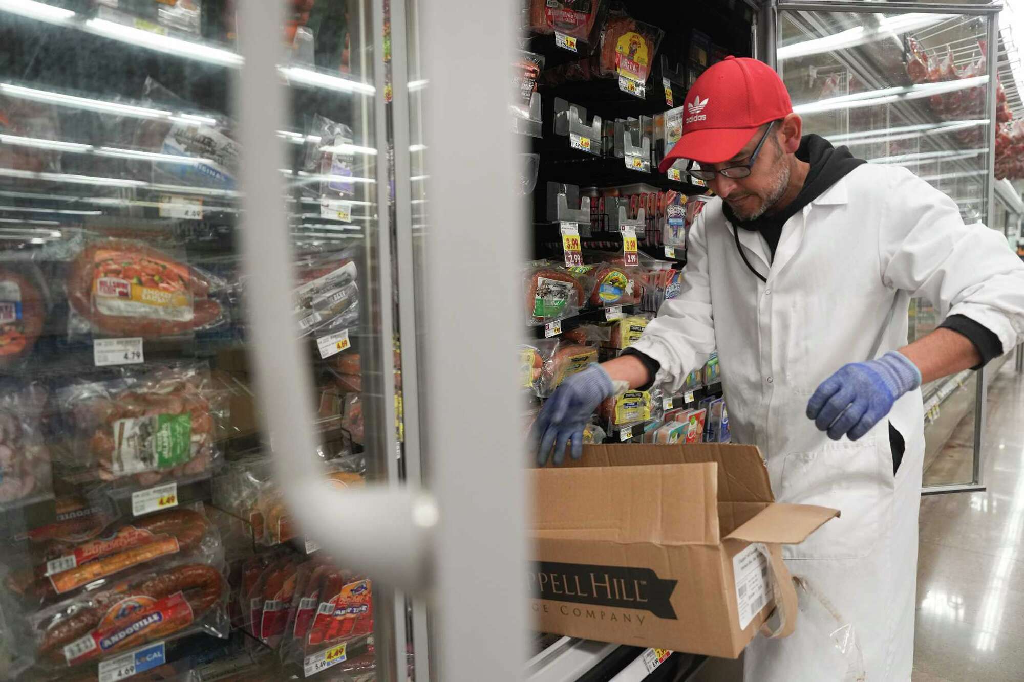 Houston slowly starts recovery efforts post-Beryl