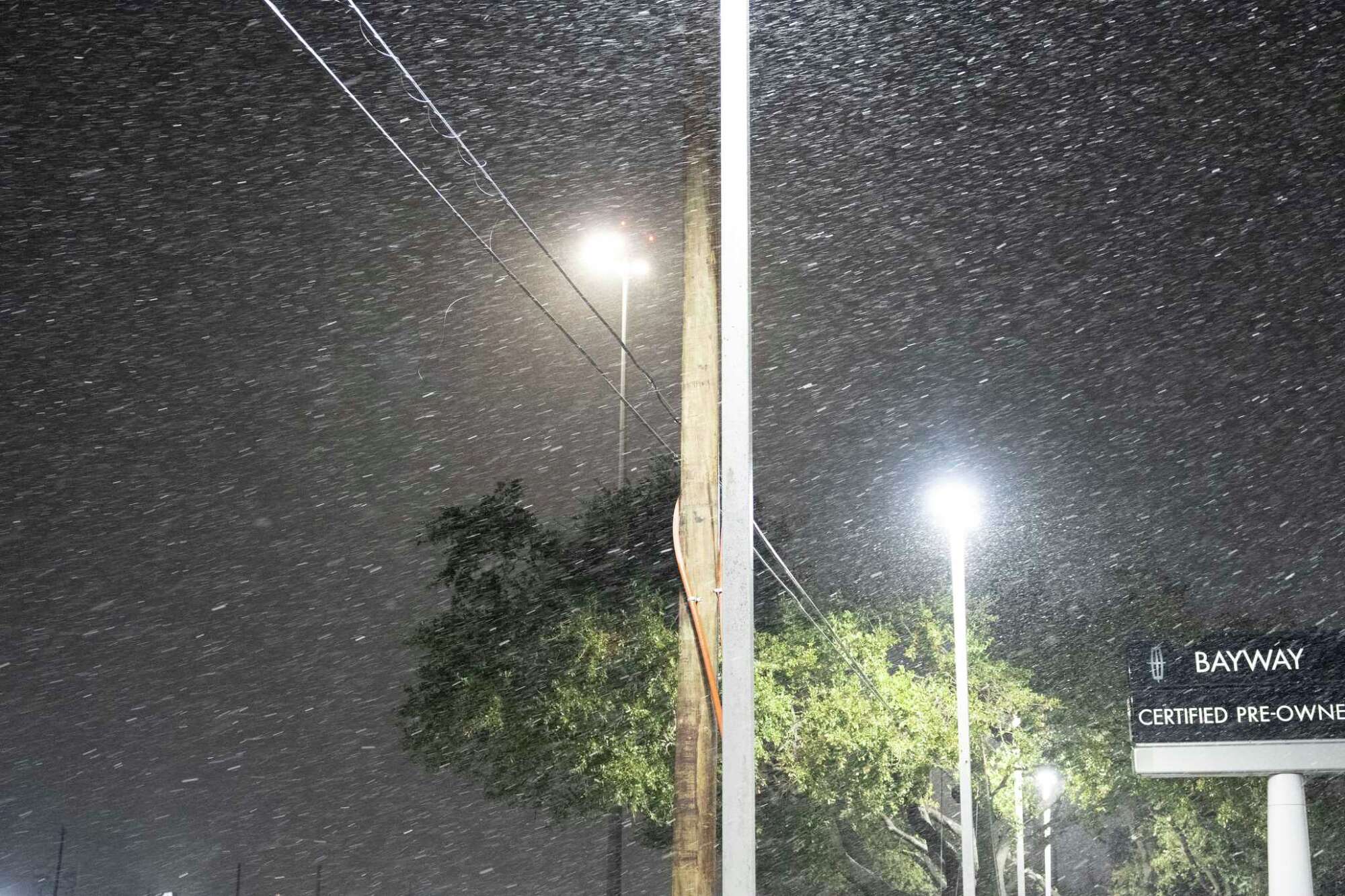 Photos: Historic winter storm blankets Houston in snow and ice