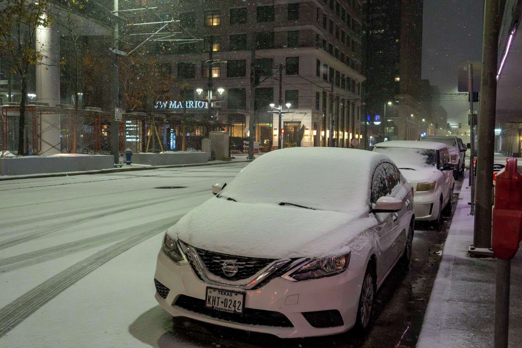 Photos: Historic winter storm blankets Houston in snow and ice