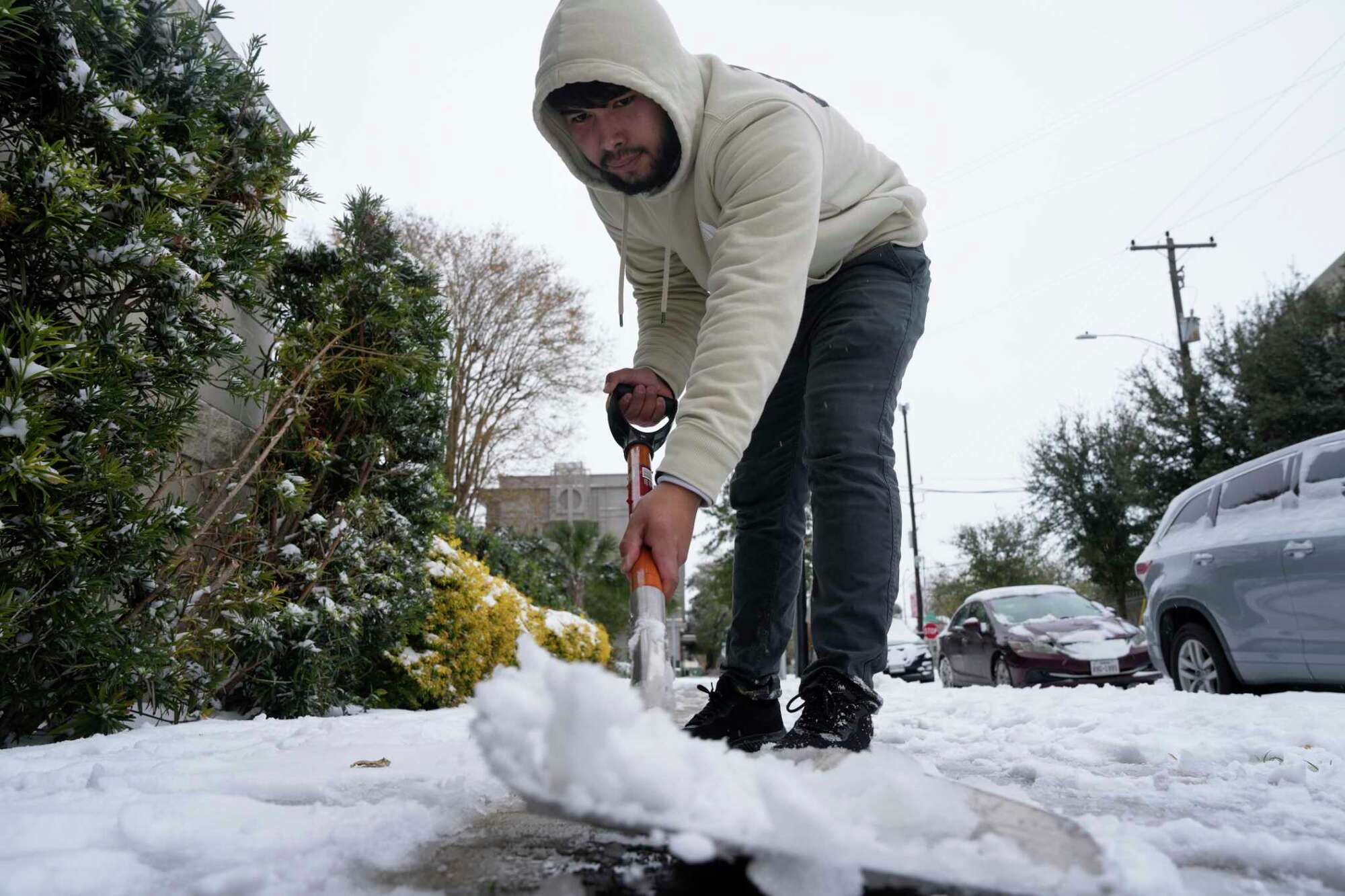 Photos: Historic winter storm blankets Houston in snow and ice