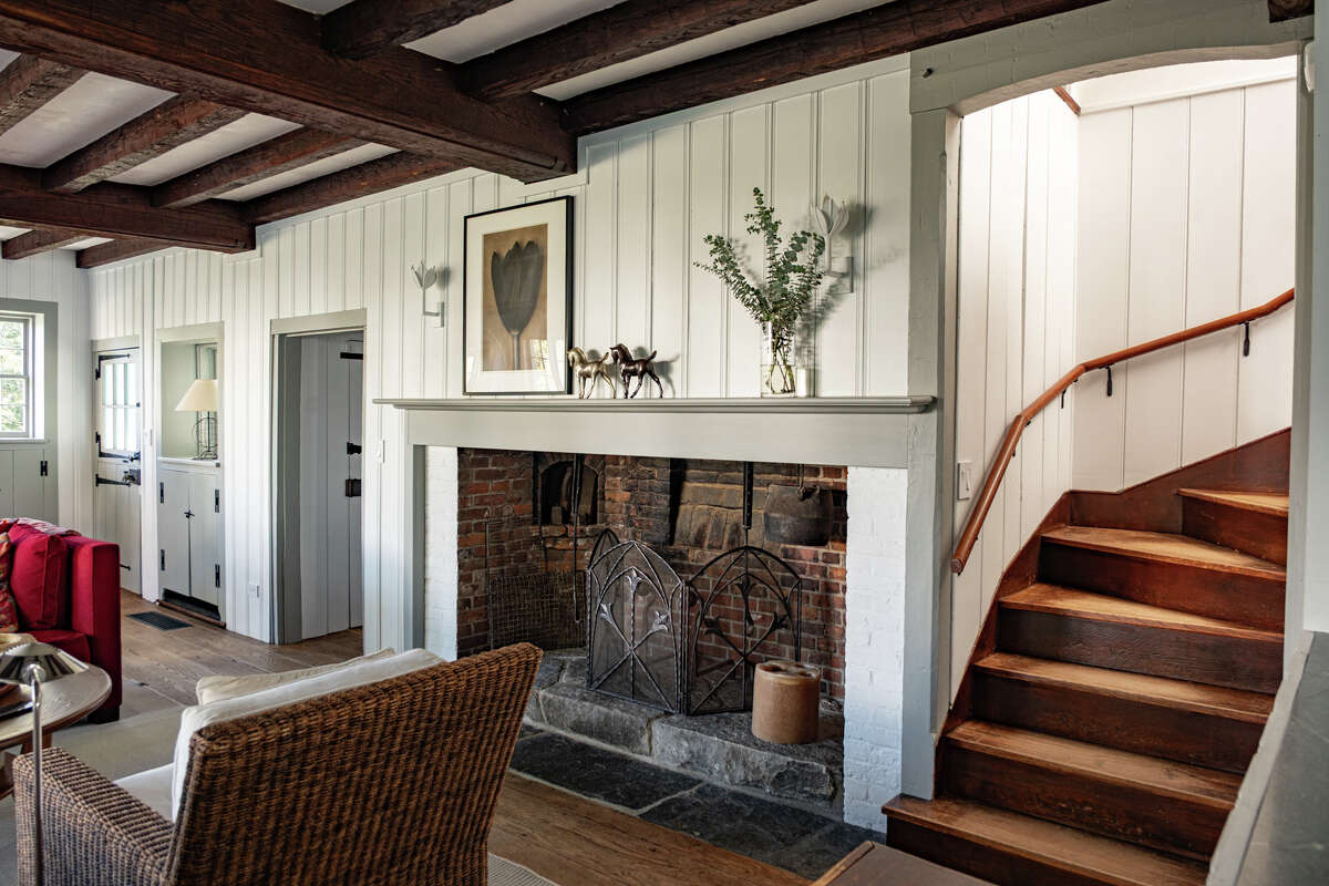 Guess the price of former Connecticut house of artist Cleve Gray