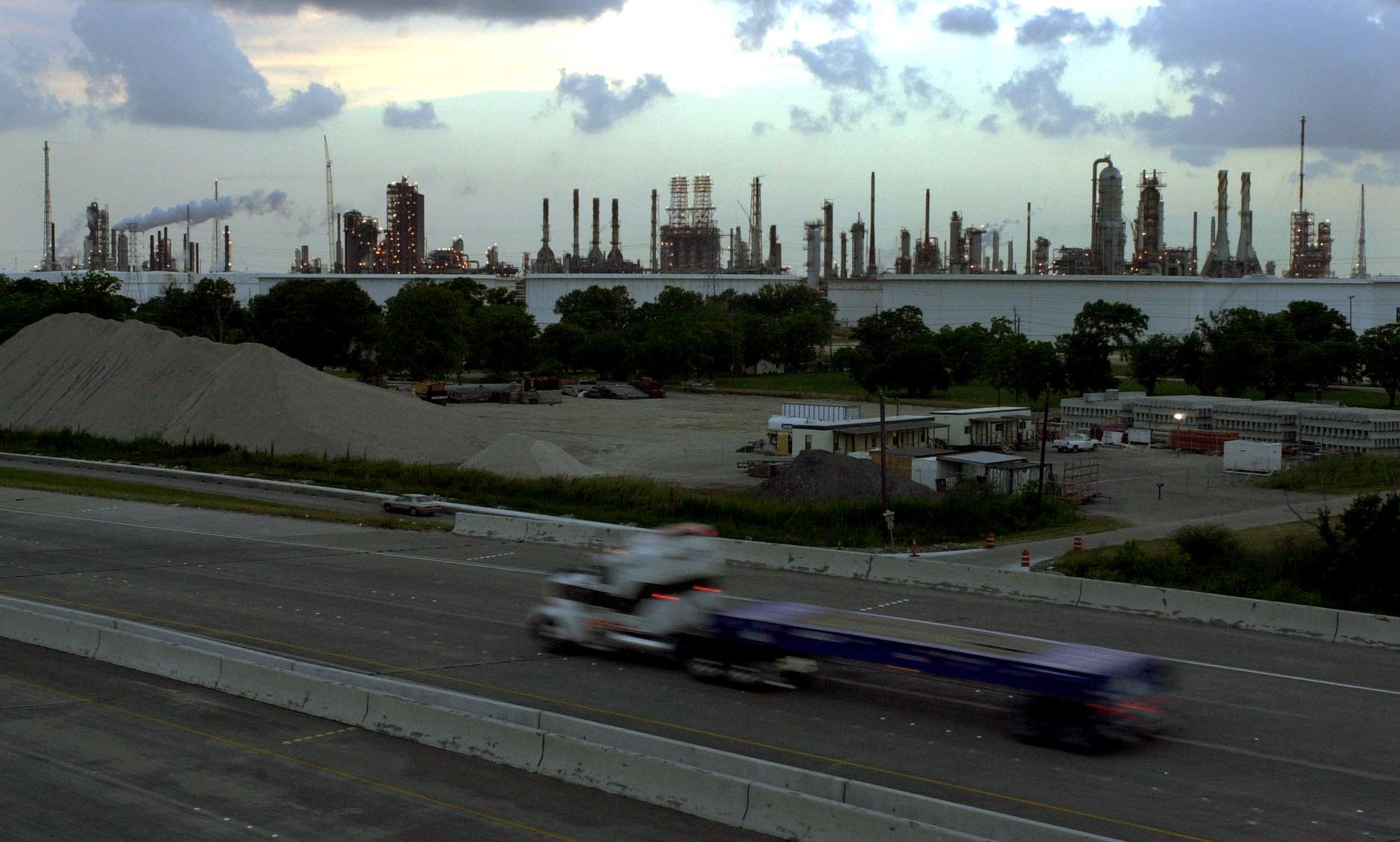 Exxon’s Baytown refinery to see big facelift