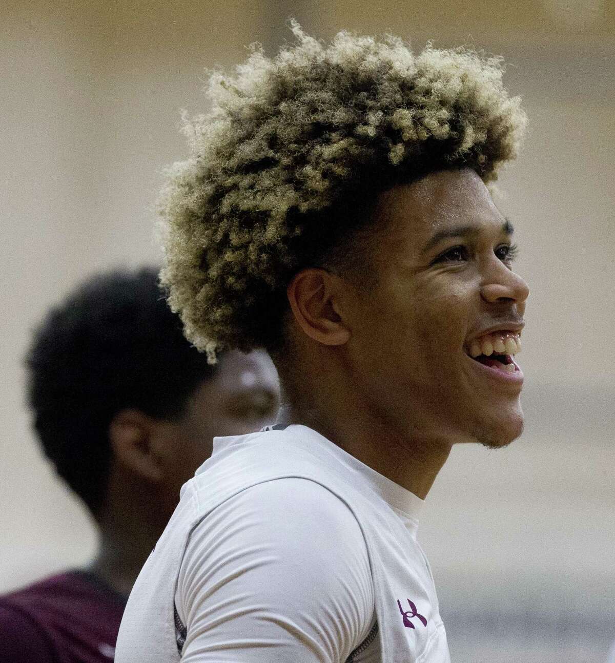 BOYS HOOPS: Magnolia rolls to district win over Waller