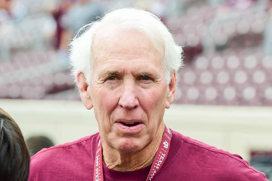 Ex-Aggies coach R.C. Slocum added to College Football Playoff selection ...
