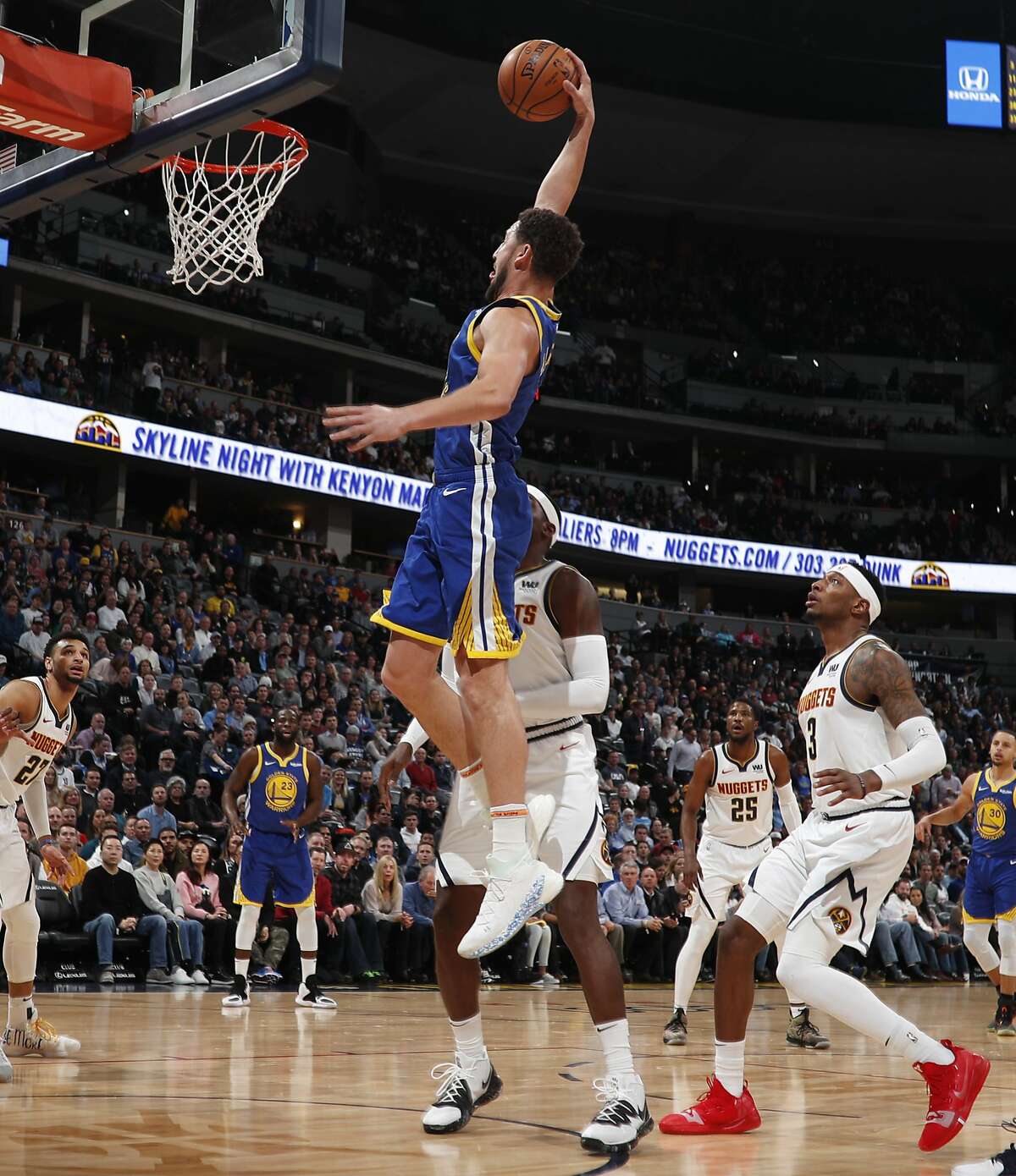 What Klay Thompson’s dunking spree says about him and the Warriors