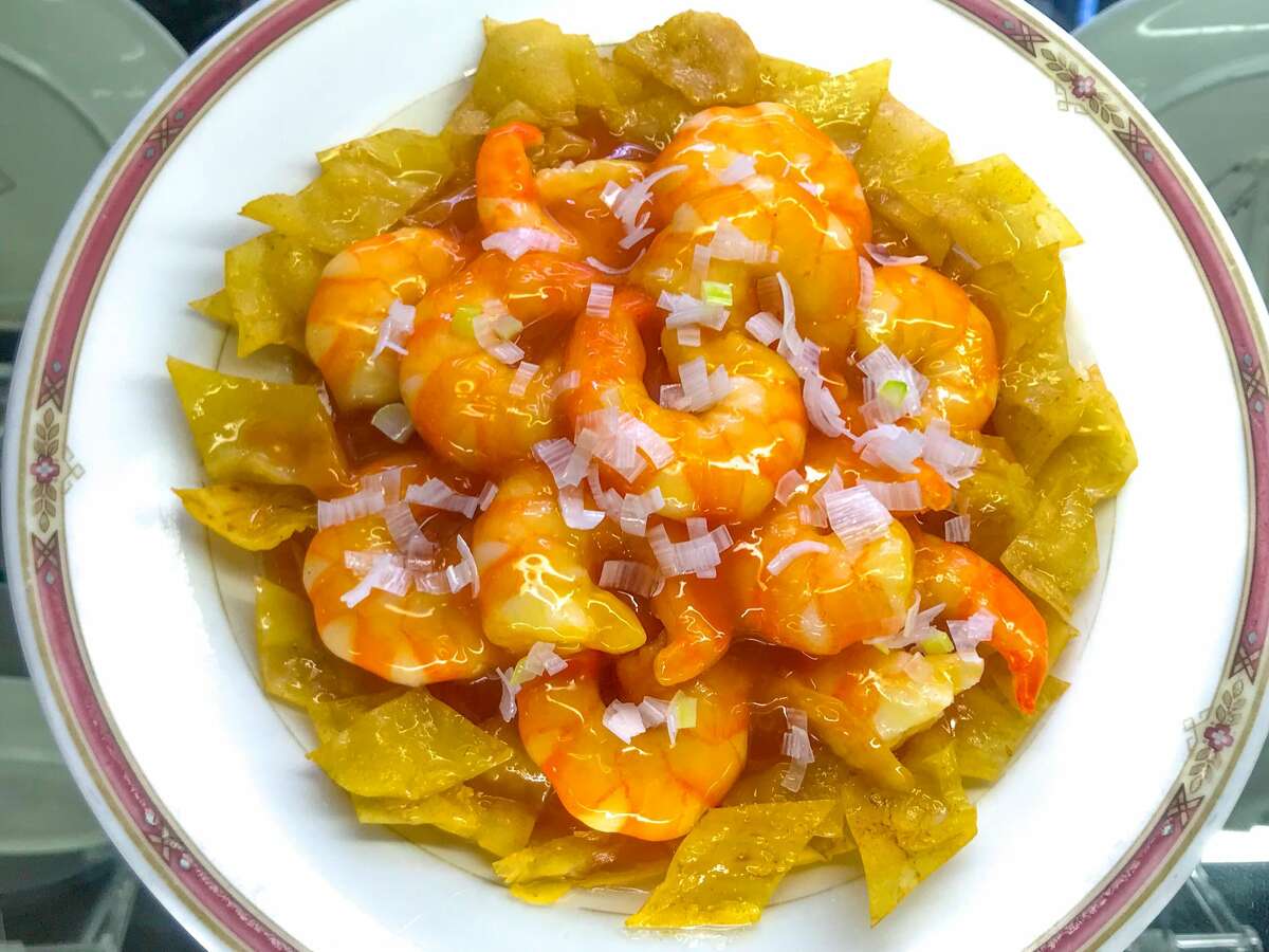 Photos show hyper-realistic plastic food that is a $90 million industry ...