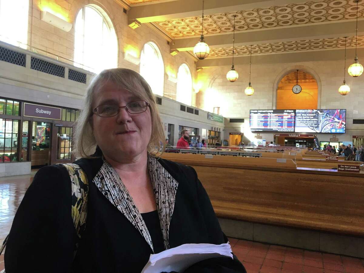 6 Shore Line East trips returning to trains from buses next week