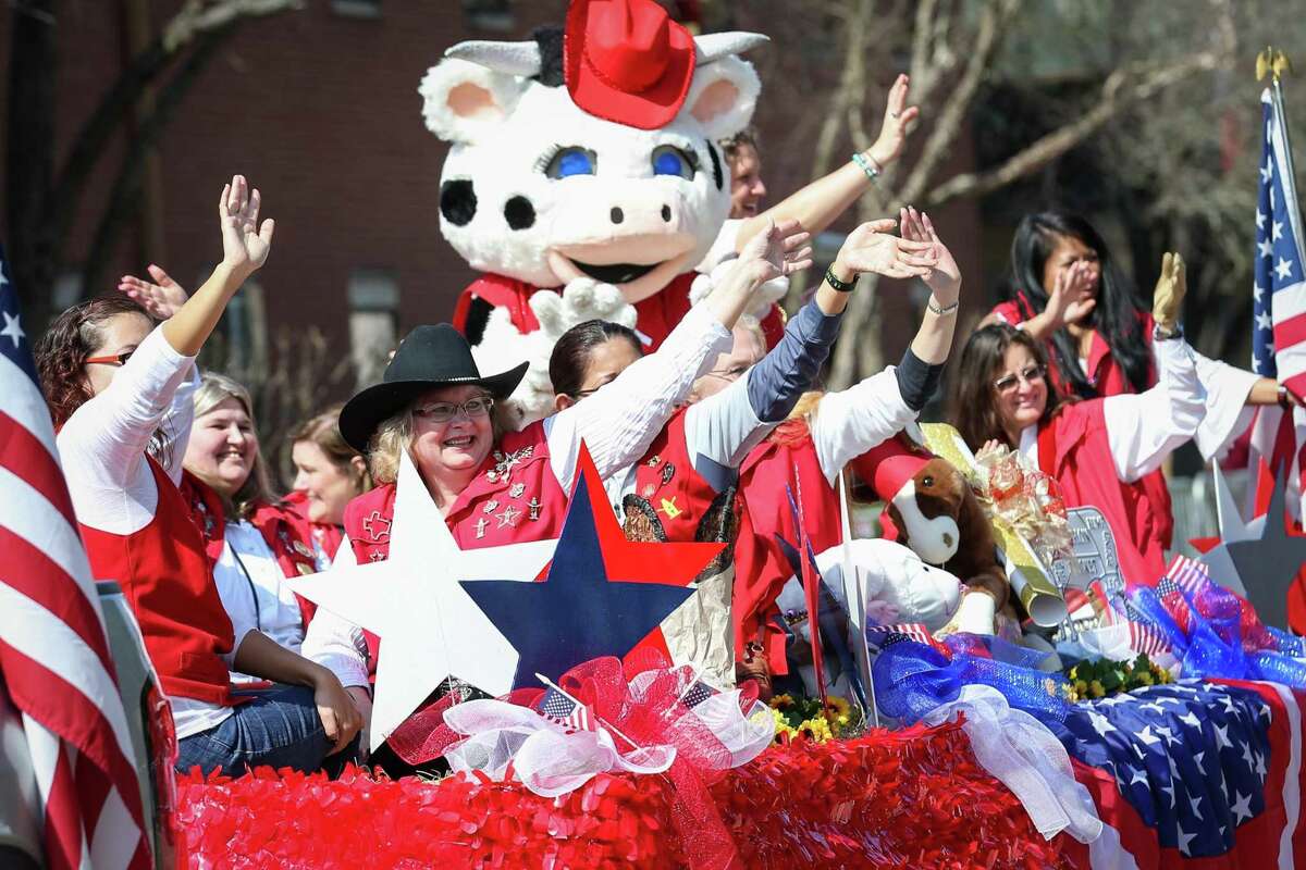54th annual Go Texan Parade to pass the hat for student scholarships ...