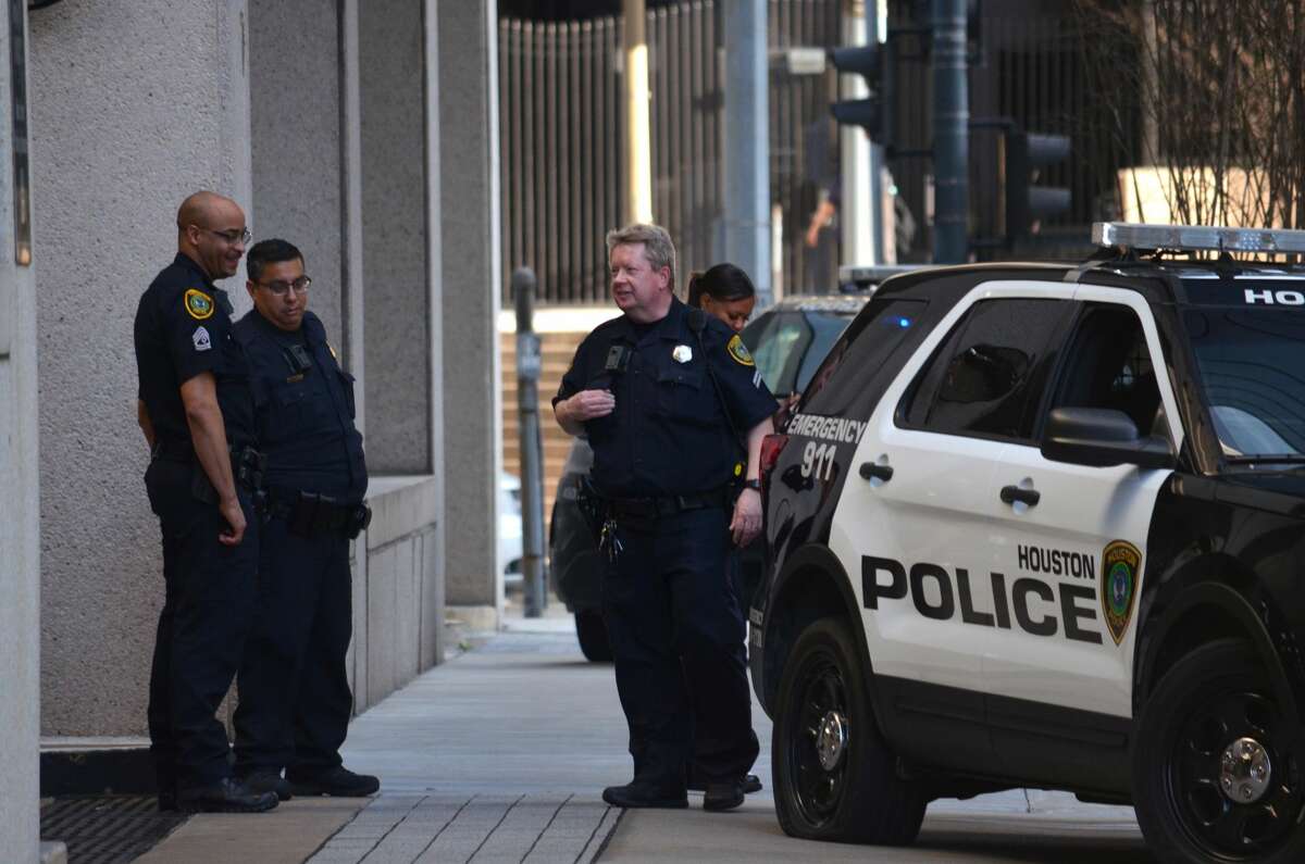 HPD says broken glass at Texas Medical Center not caused by shooting