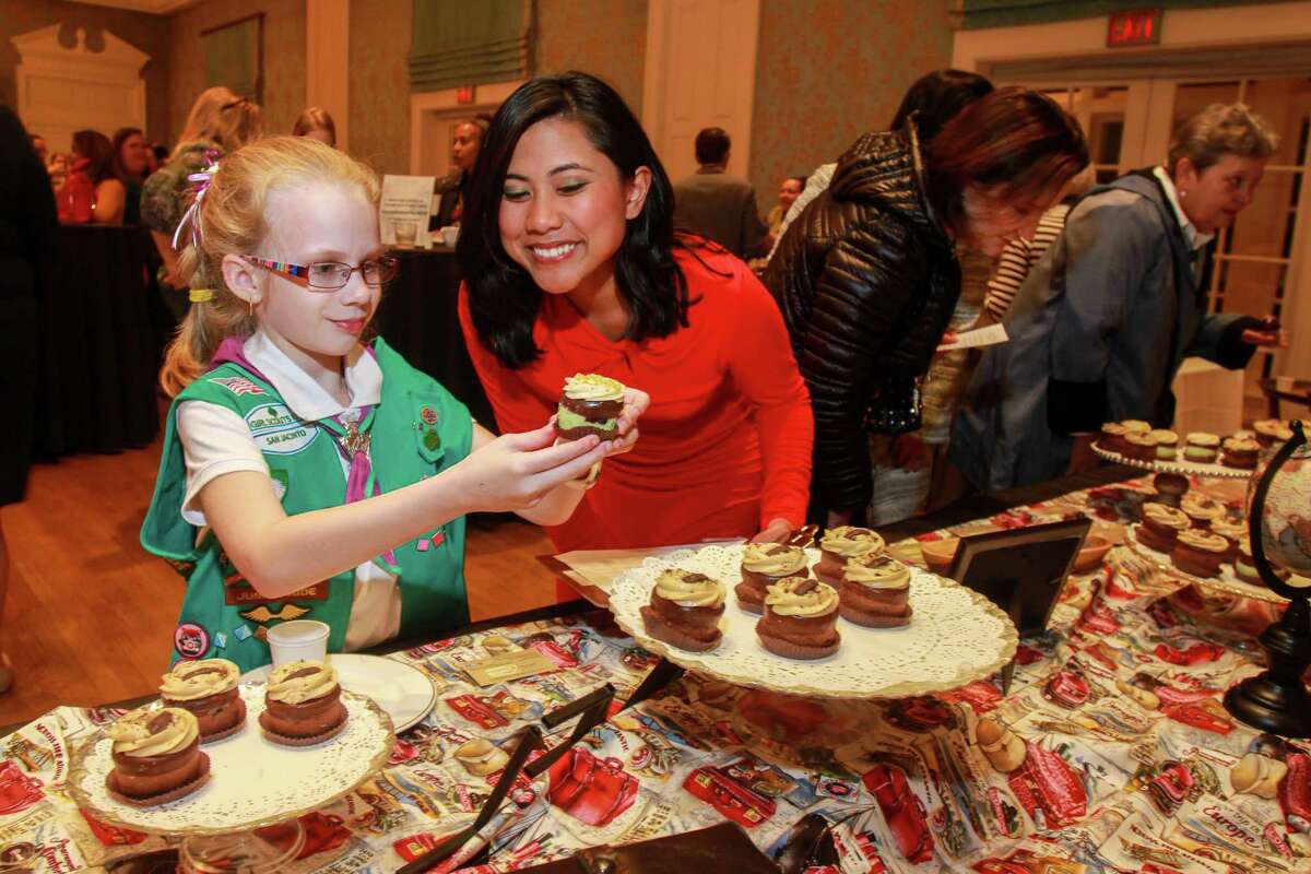 Houston chefs add twist to Girl Scout cookies