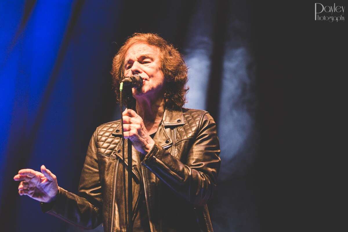 Colin Blunstone, of The Zombies, plays Daryl’s House in Pawling, N.Y.