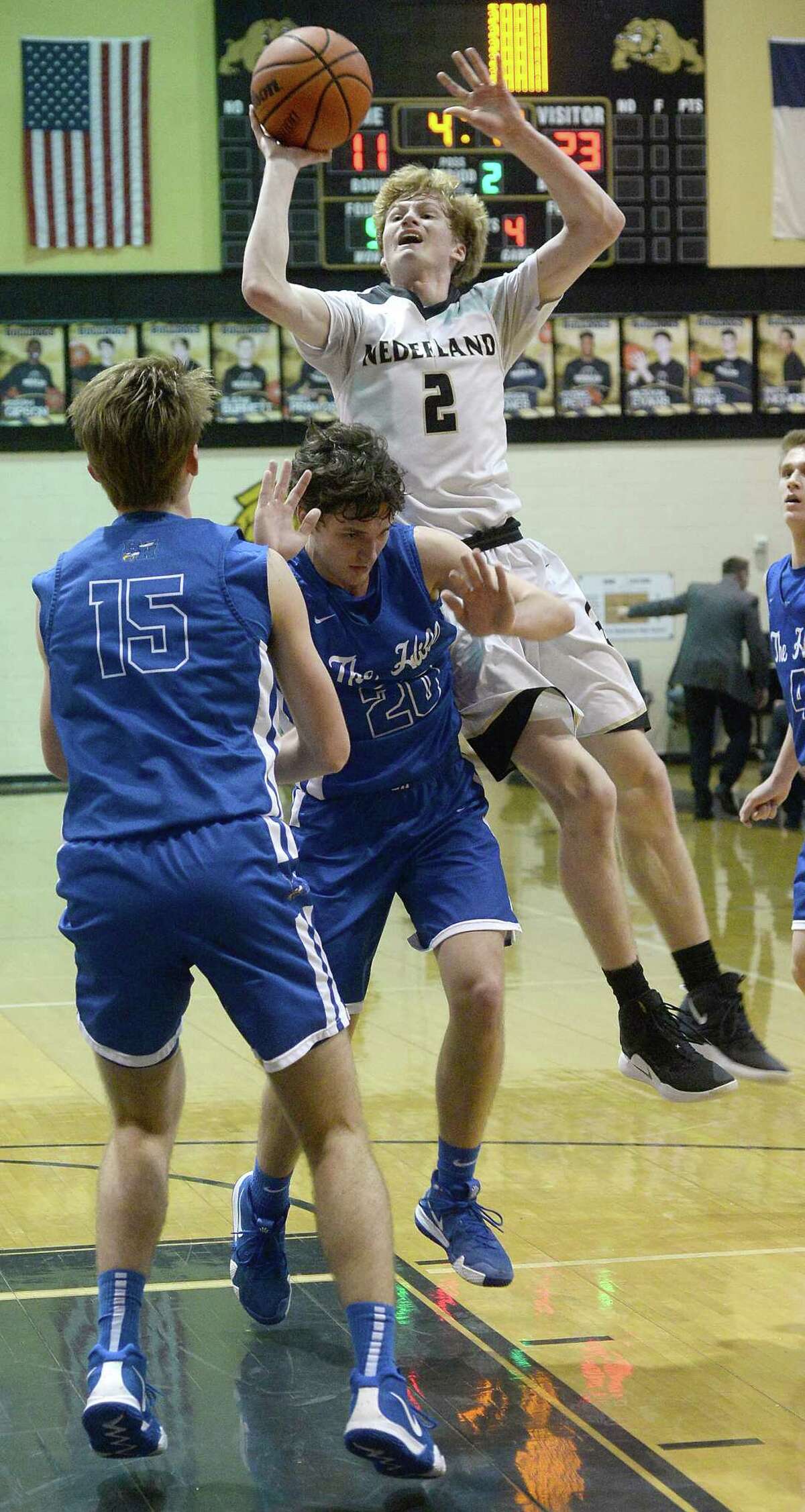 Nederland's Hefner commits to Texas A&M