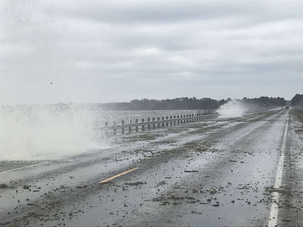 Sam Rayburn Reservoir experiencing flooding