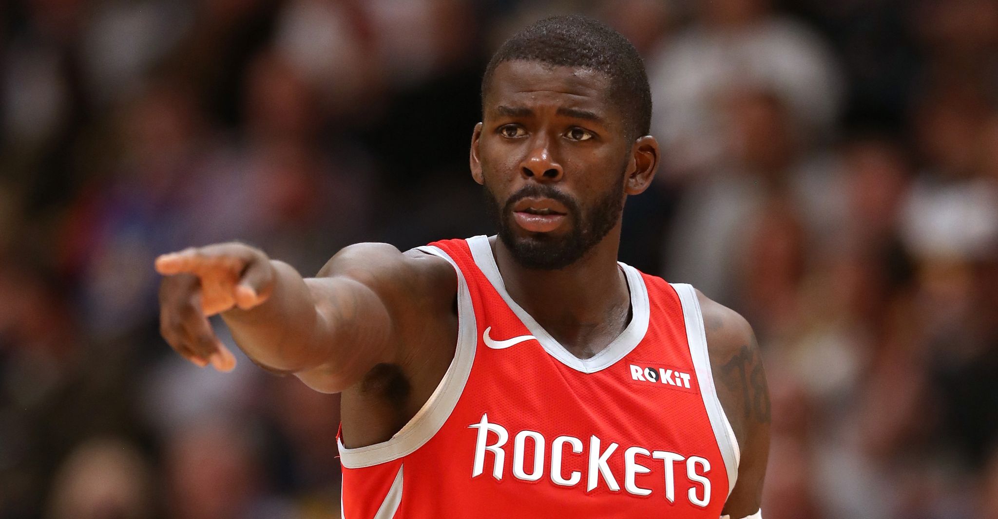 Rockets roll out small lineup against Lakers