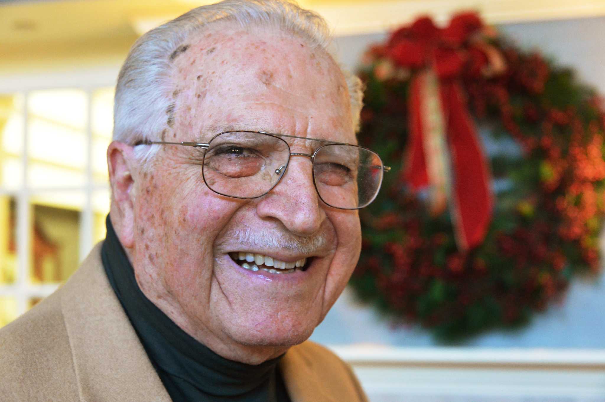 Editorial: Honoring Robert Lamar