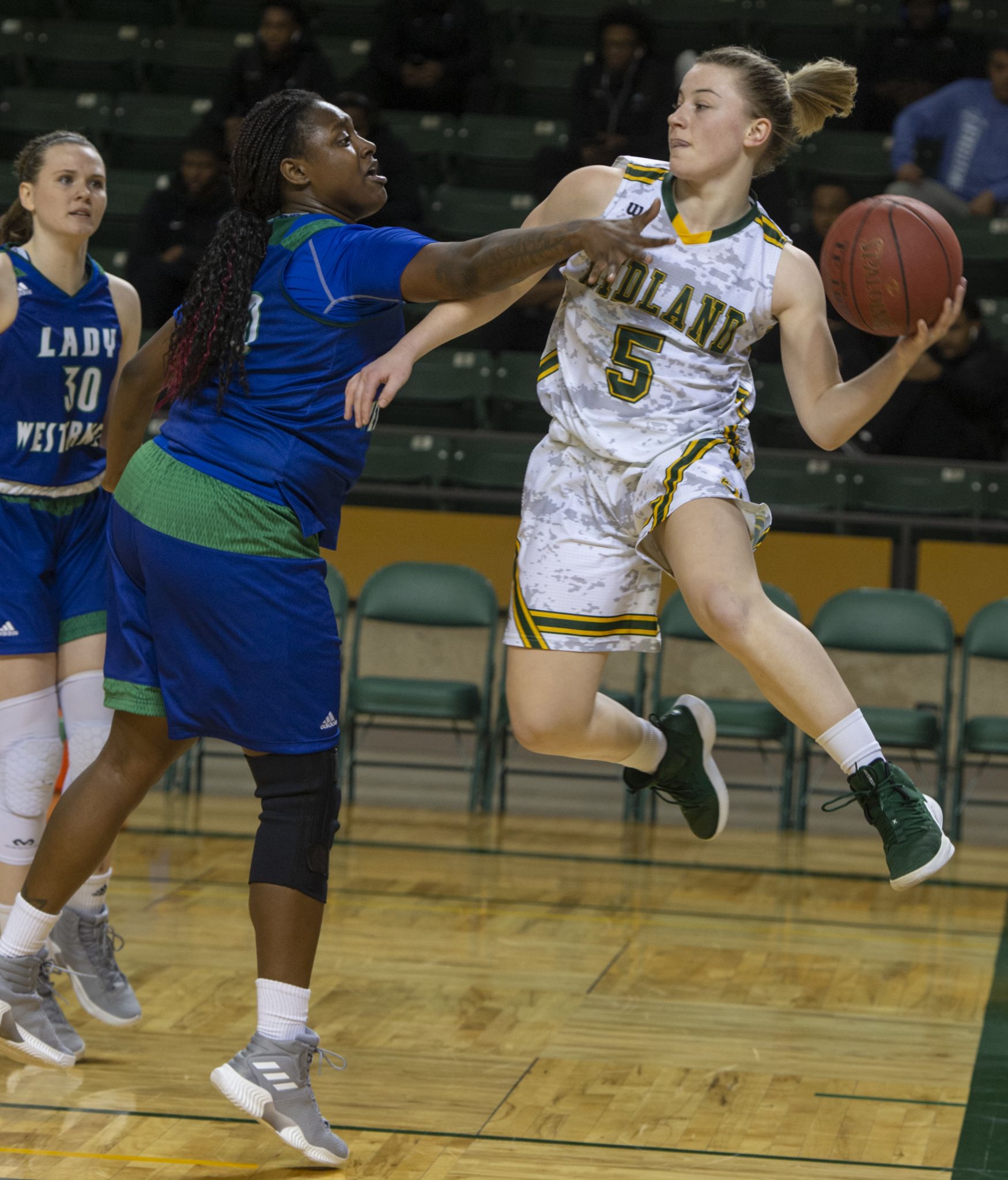 JC WOMEN’S BASKETBALL: Lady Chaps sluggish in win over WTC