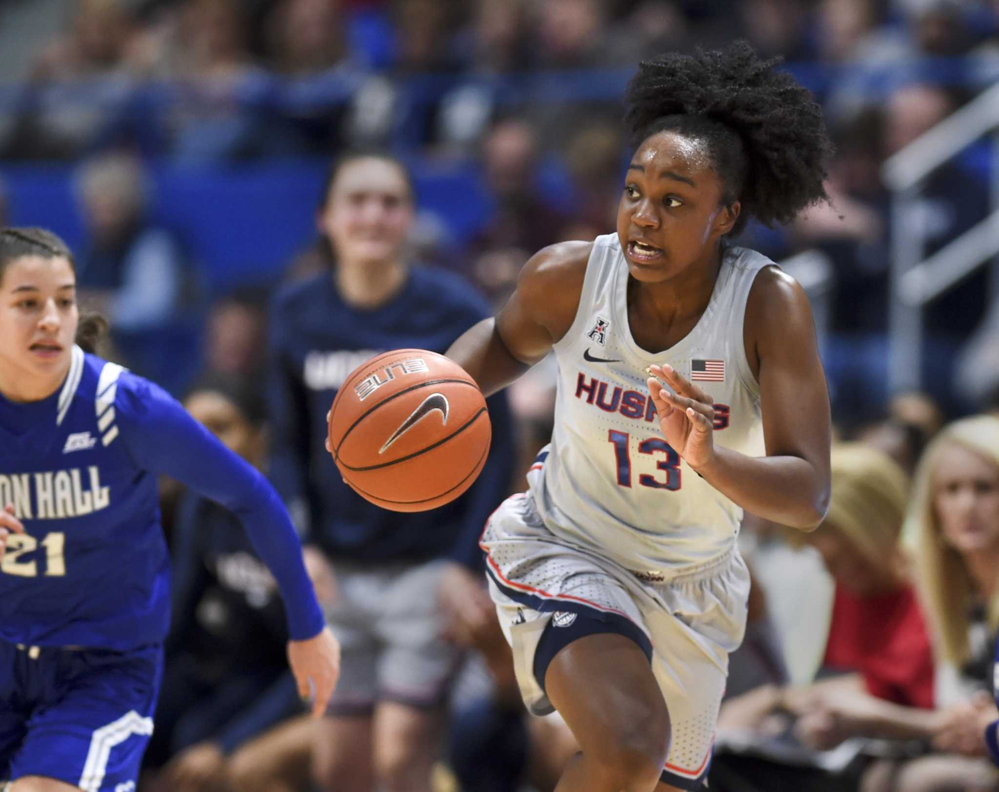 UConn’s Williams trying to rediscover her scoring touch