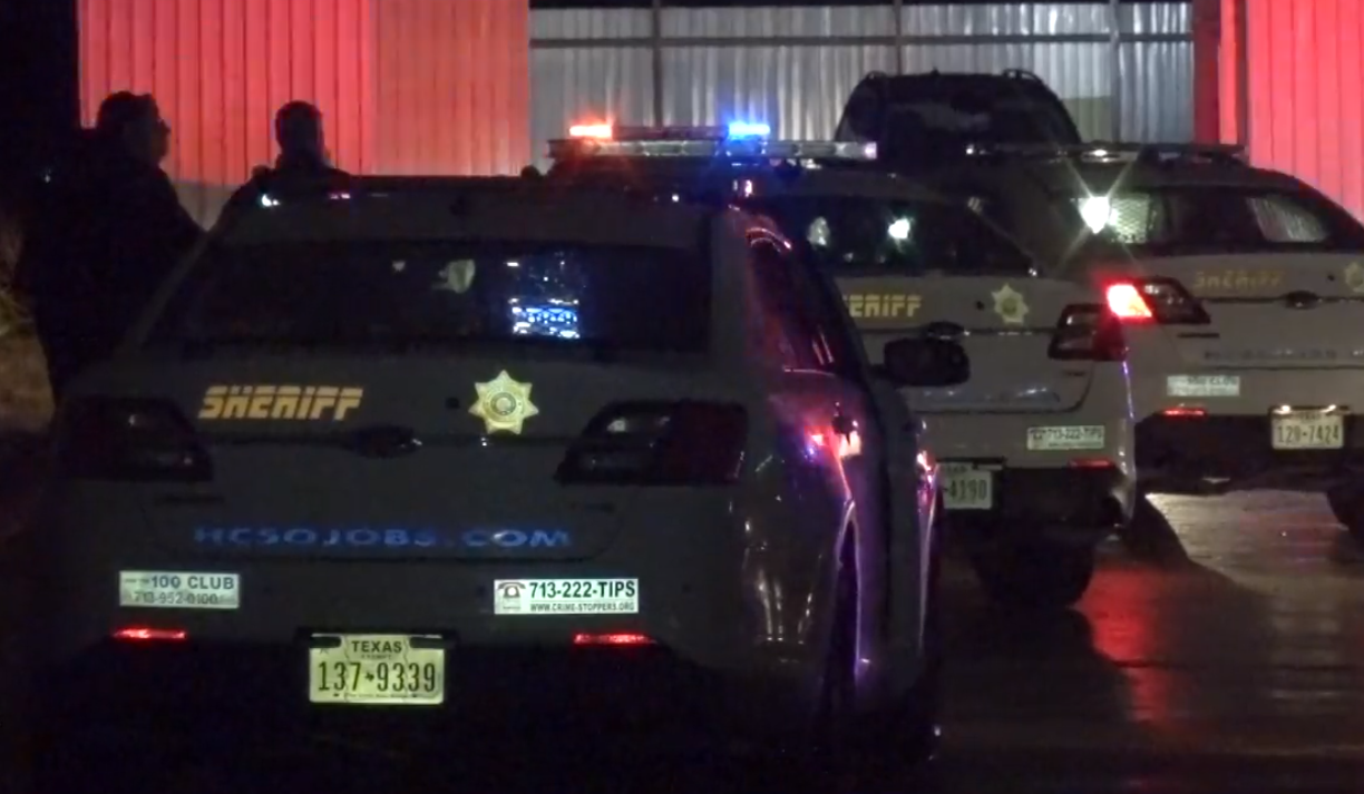Game room shooting in north Harris County leaves security guard shot ...