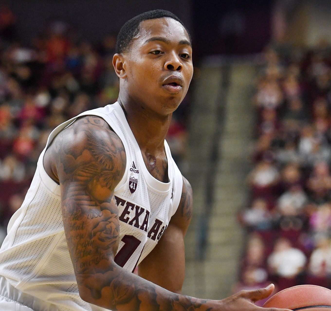 Allen, Locke carry Florida to win against Texas A&M