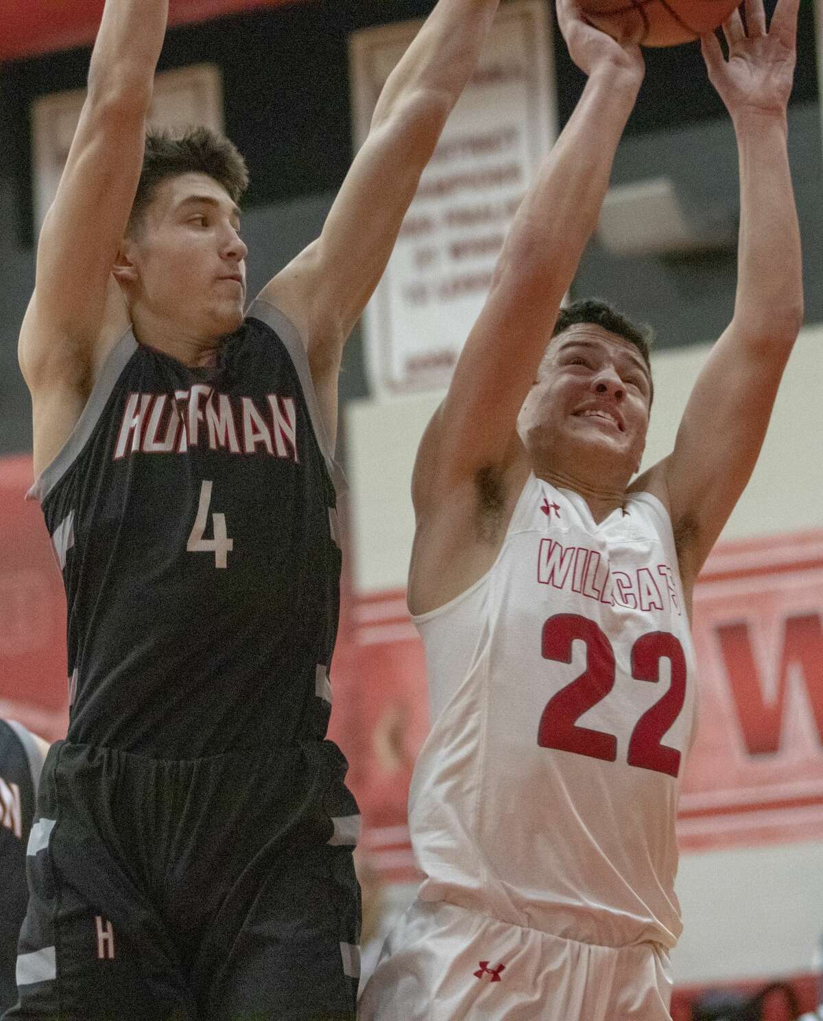 BOYS HOOPS: Falcons use big third quarter to pull away from Splendora