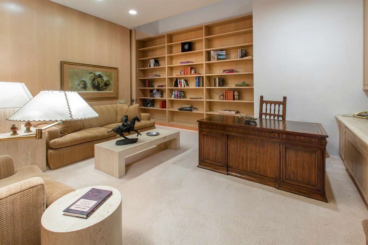 Gavin Newsom picked this home over the Governor's Mansion. This is what ...