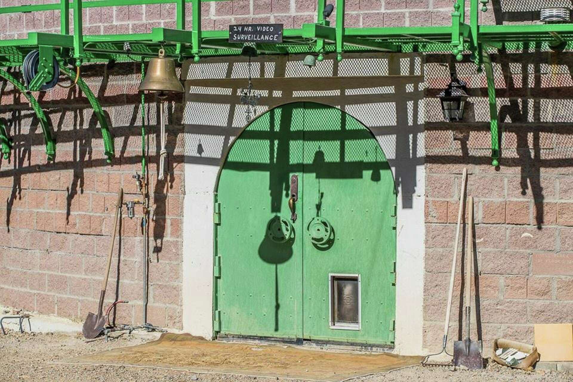 Fortress with 16-inch-thick walls in Nevada desert asking $950K: 'It's ...