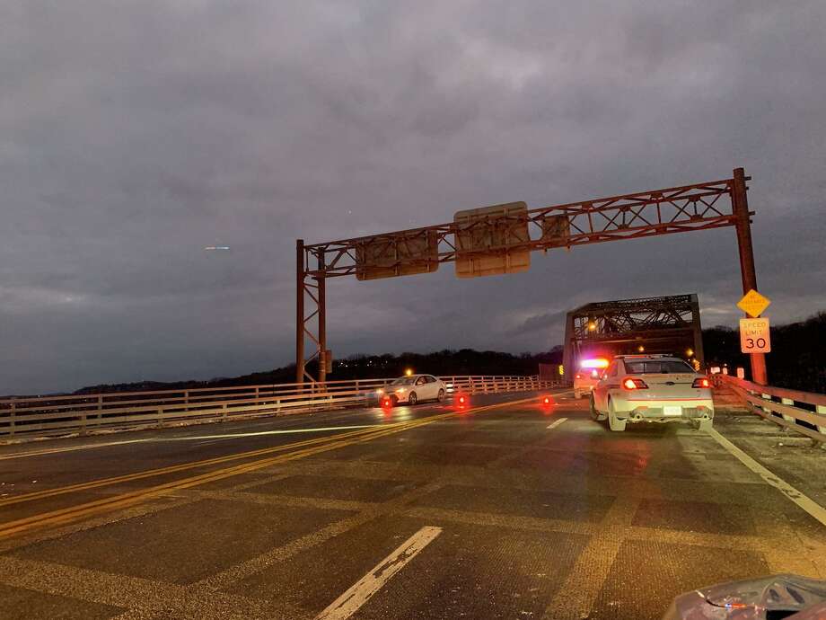 Bridges closed after boats get loose in Troy - Times Union