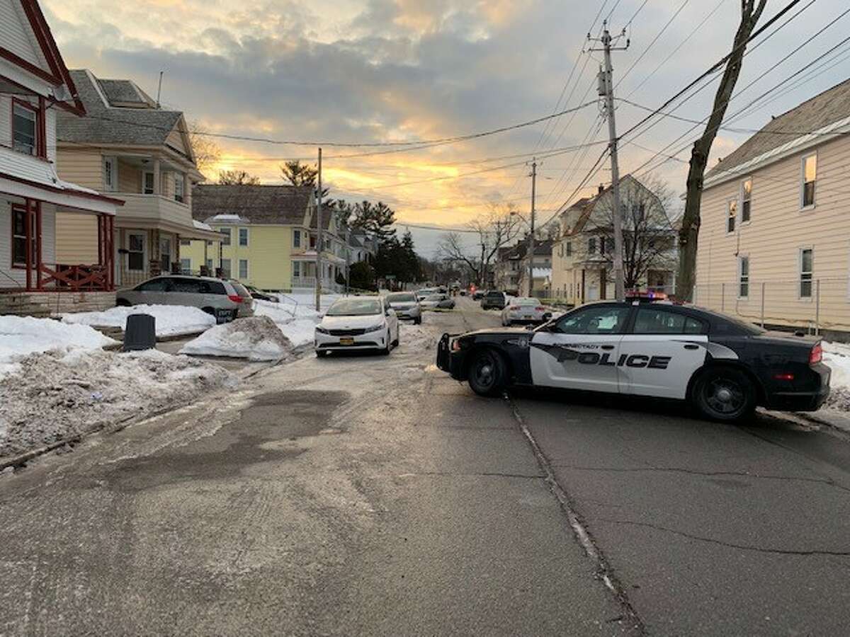 Man, 38, killed in Schenectady shooting