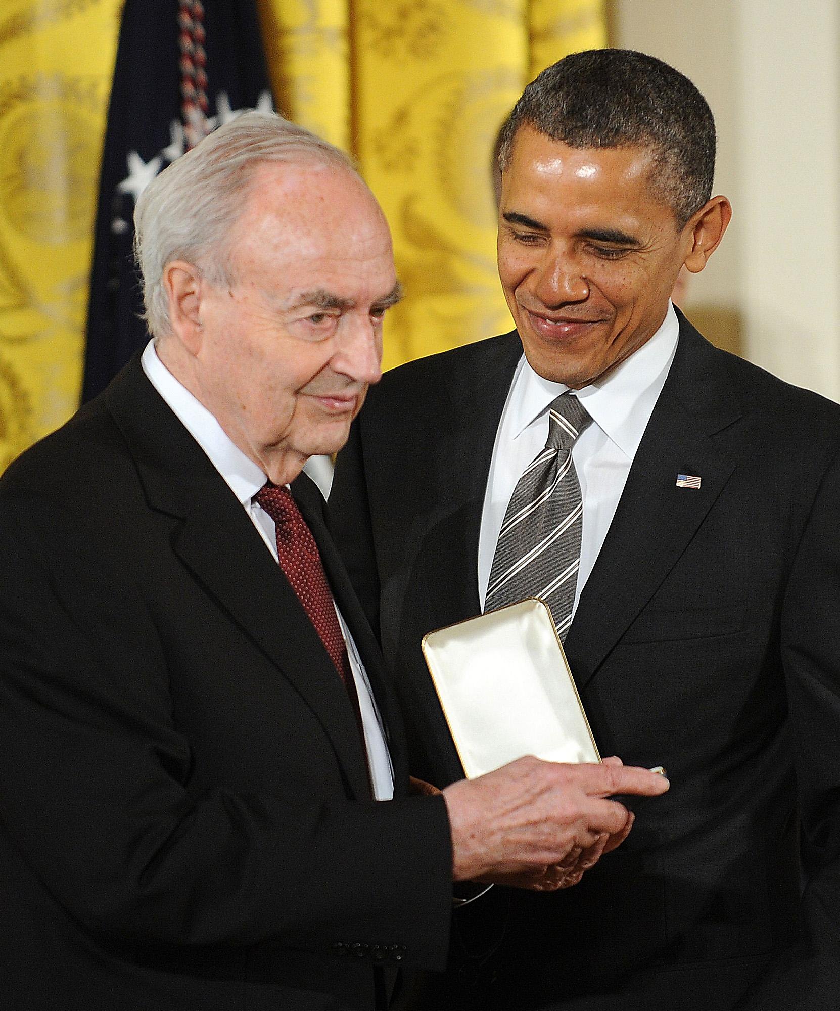 Harris Wofford, activist who served in Senate, dies