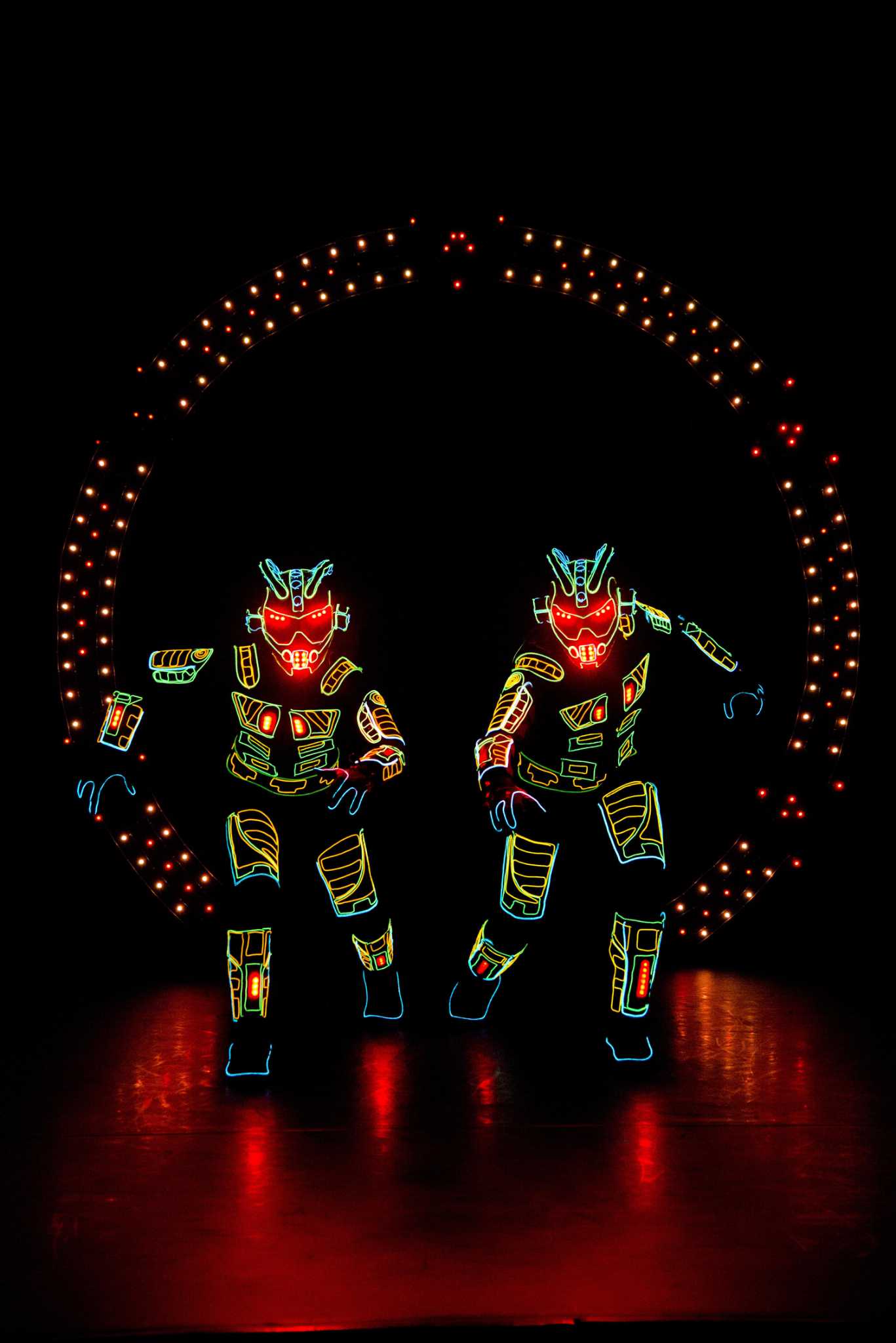 iLuminate lights up Hartford’s Bushnell and Ridgefield Playhouse